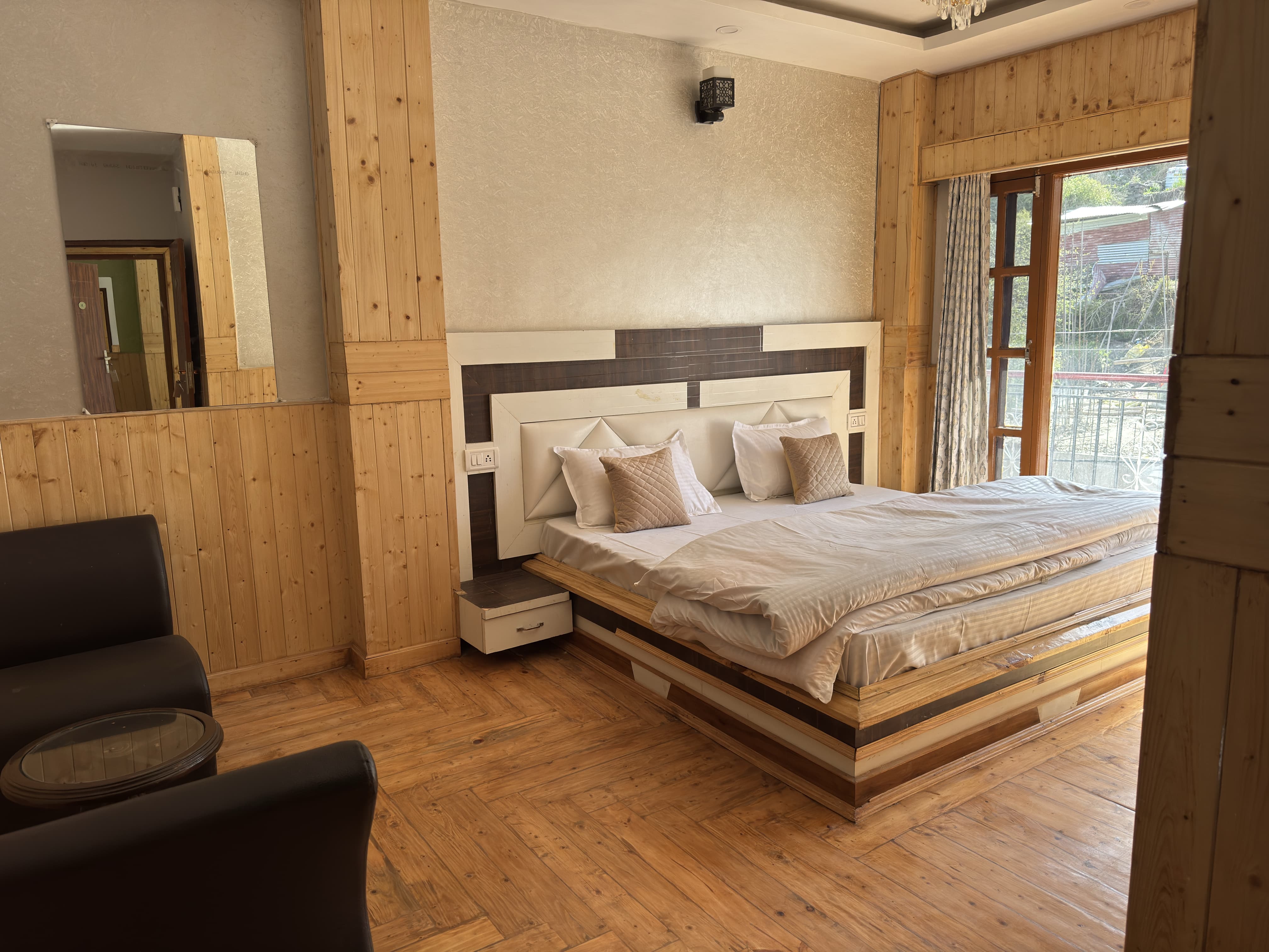 Nature Heaven Homestay 𝗕𝗢𝗢𝗞 Mashobra Homestay