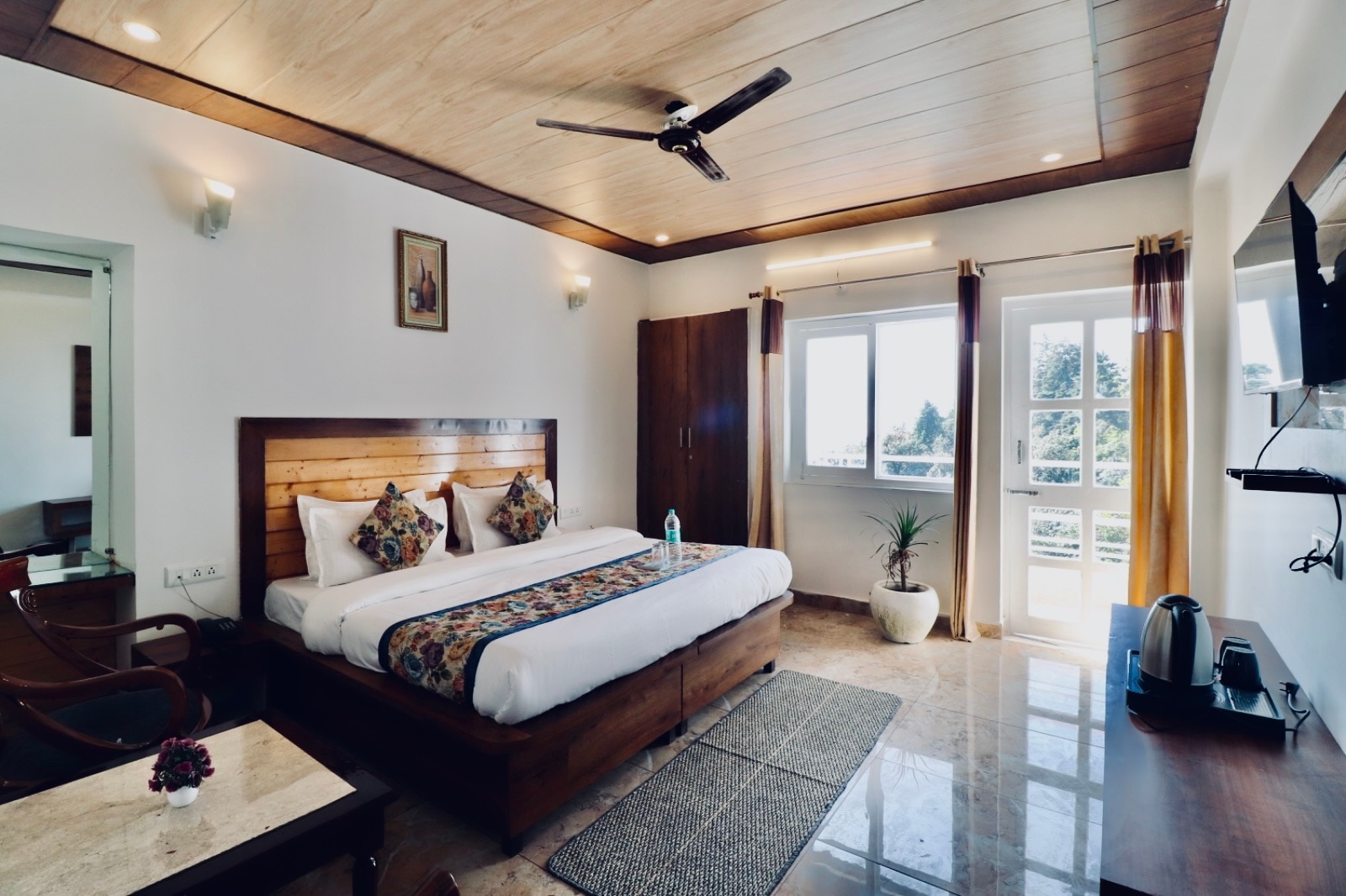 Vista Hills by Bala's Hotel Mussoorie - Reviews, Photos & Offer