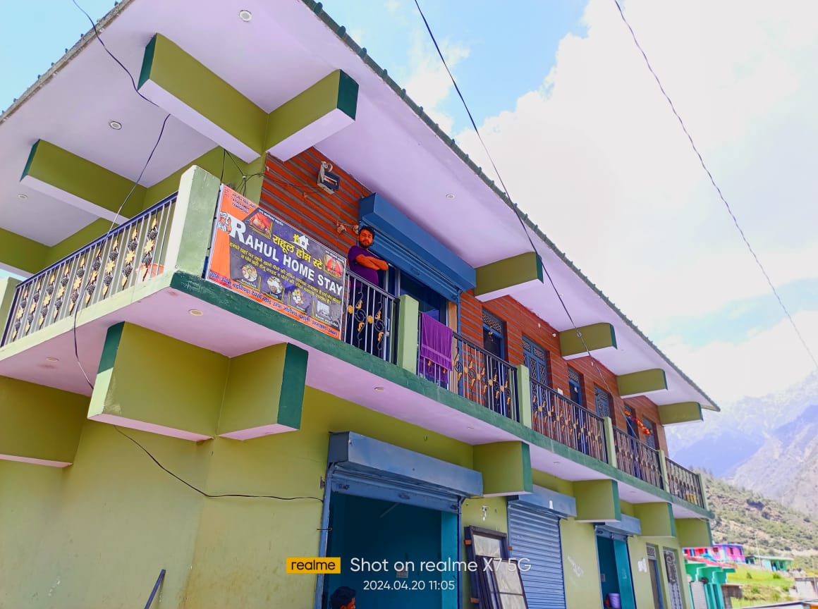 Rahul Homestay 𝗕𝗢𝗢𝗞 Joshimath Homestay