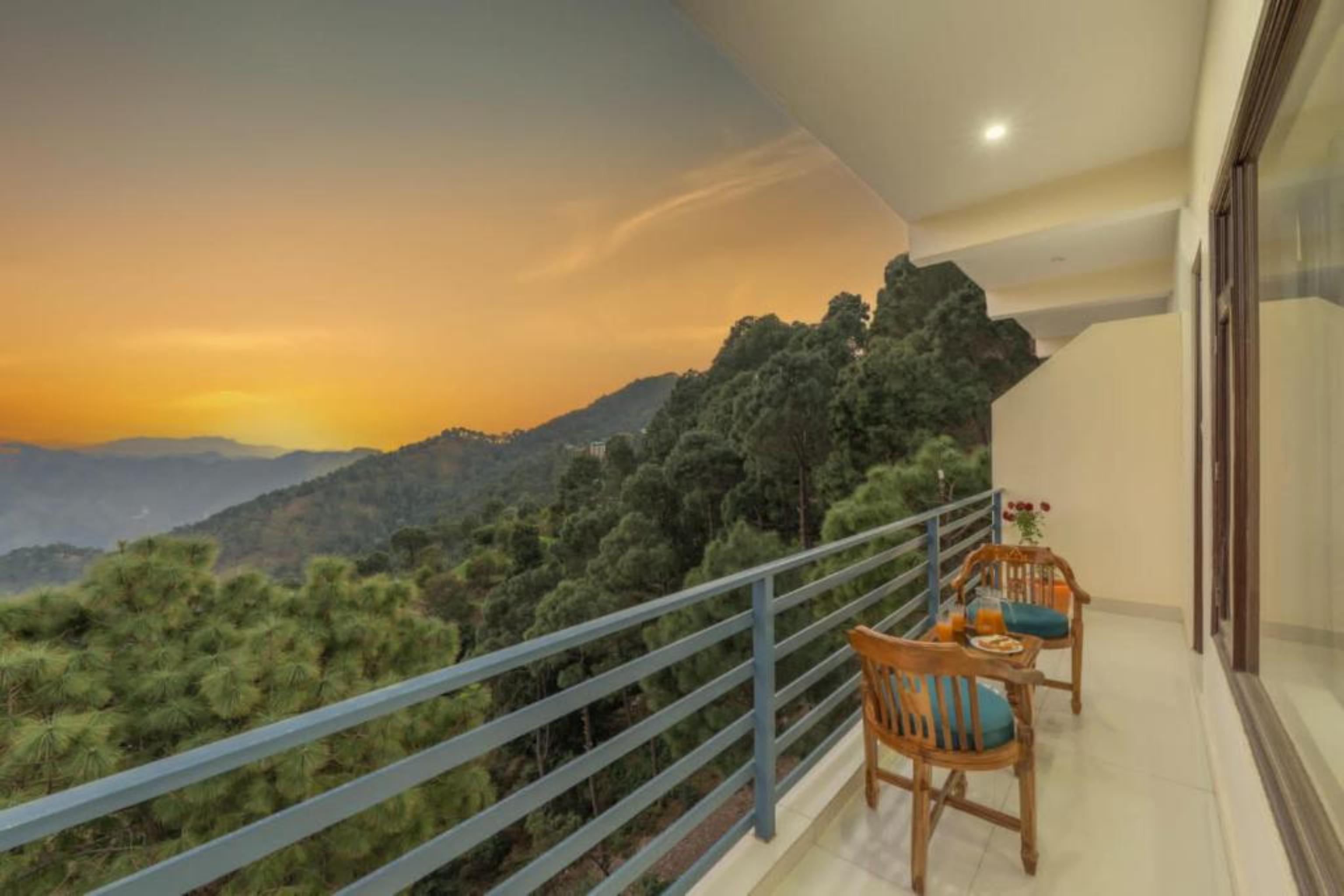 Wonder Inn Kasauli 𝗕𝗢𝗢𝗞 Kasauli Apartment