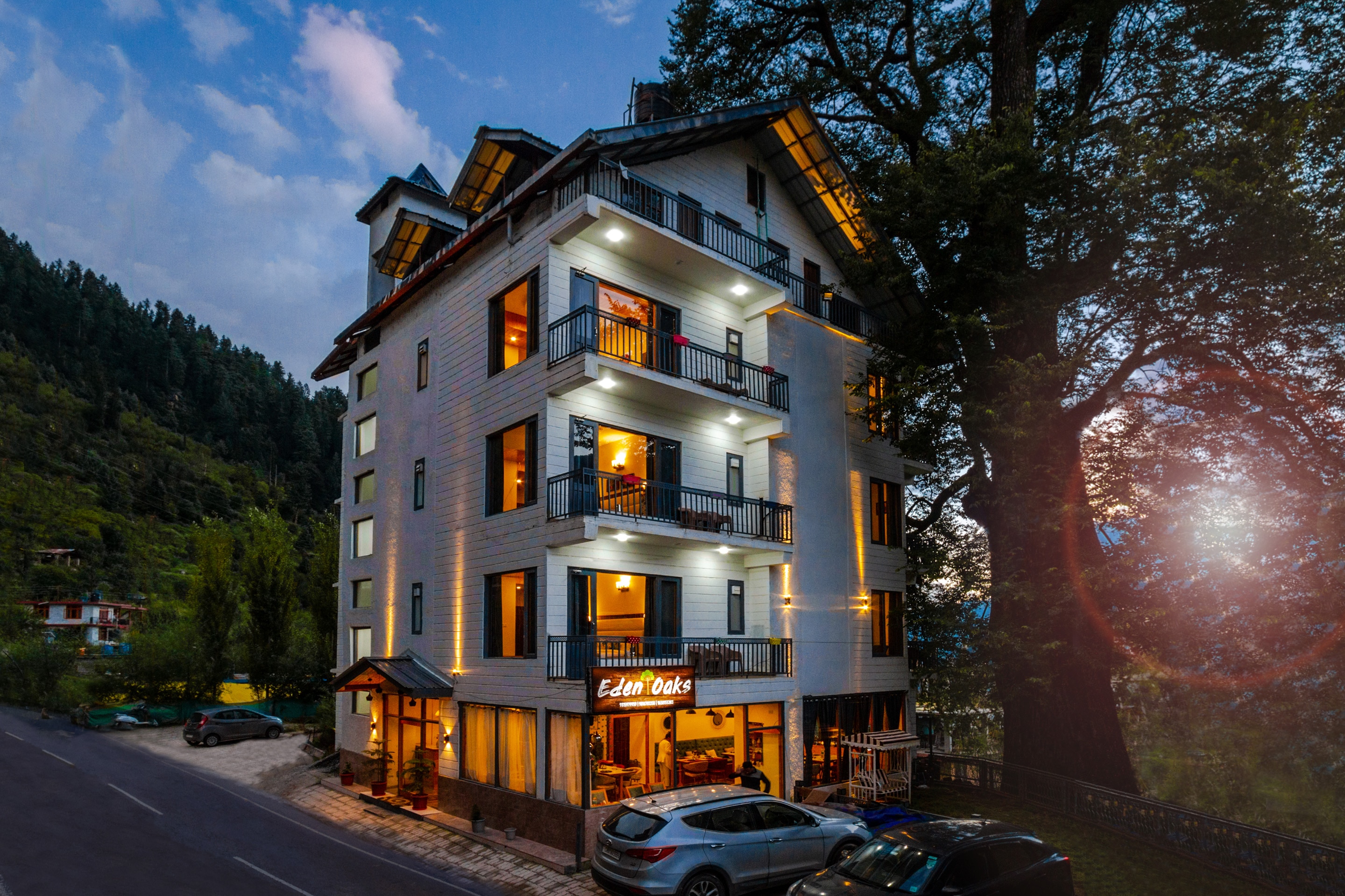 Eden Oaks Hotel Manali - Reviews, Photos & Offer