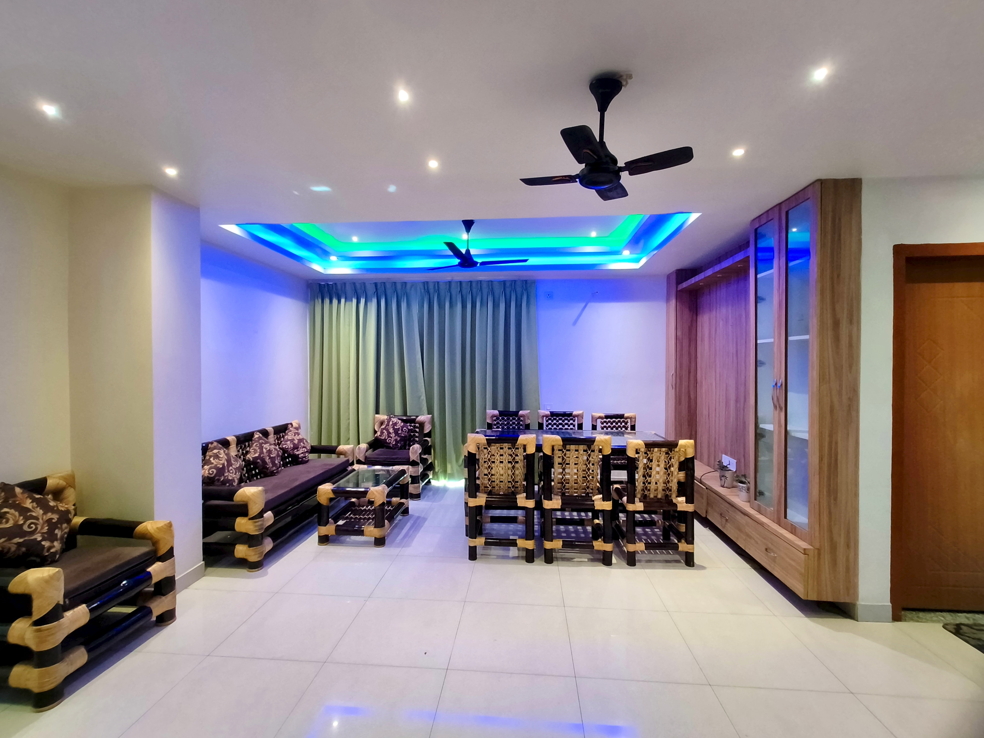 Margee's Retreat 𝗕𝗢𝗢𝗞 Guwahati Homestay