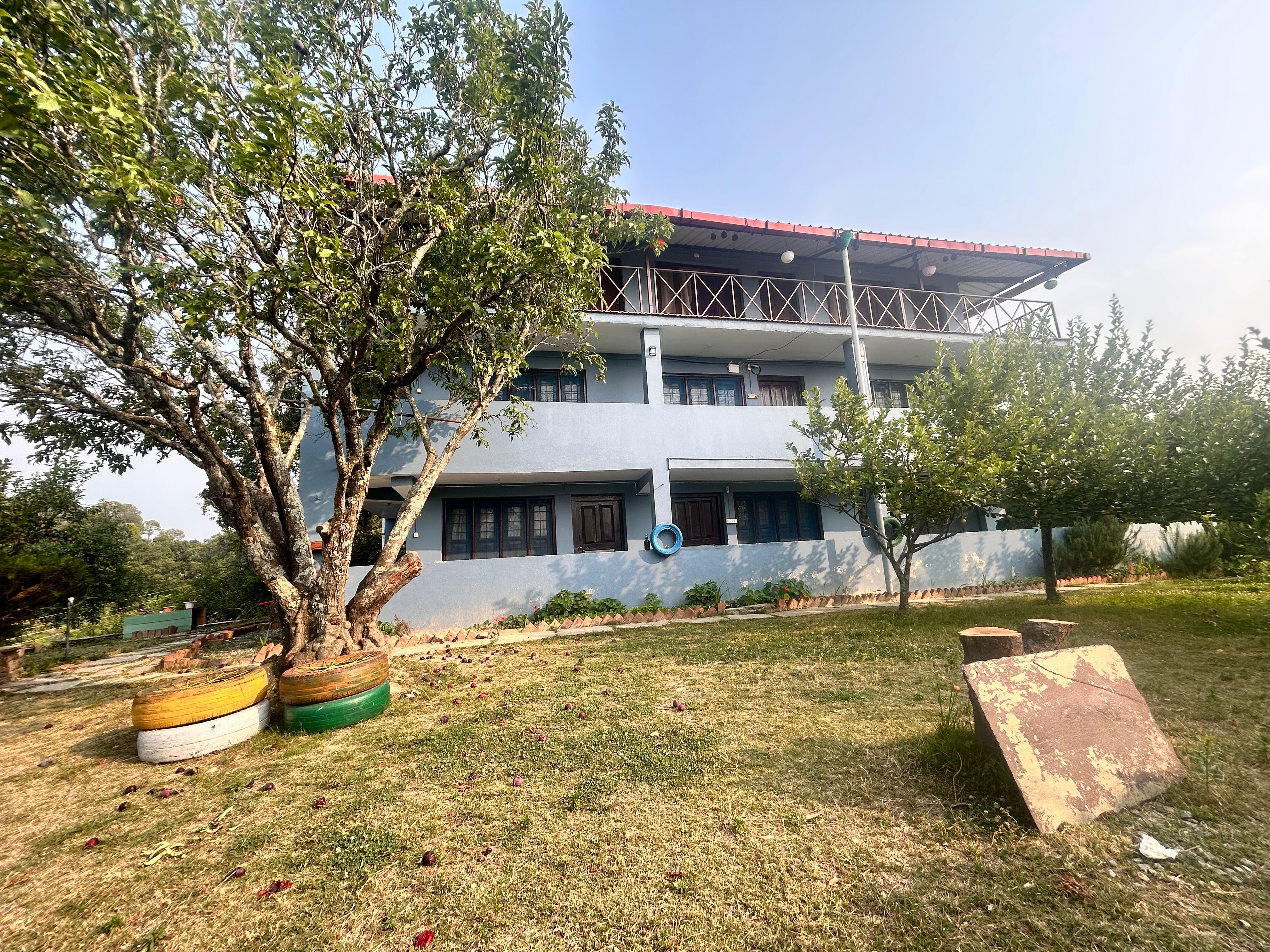 Himalaya View Resort : Hotel and Restaurant 𝗕𝗢𝗢𝗞 Mukteshwar Homestay