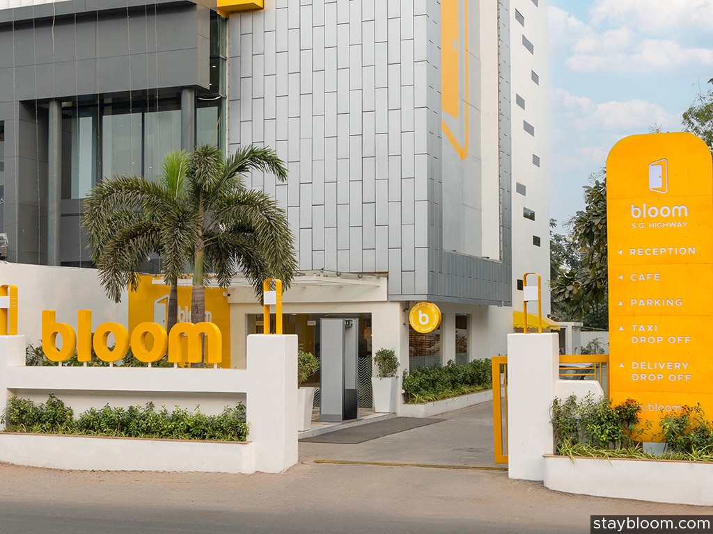 Bloom Hotel SG Highway 𝗕𝗢𝗢𝗞 Ahmedabad Hotel