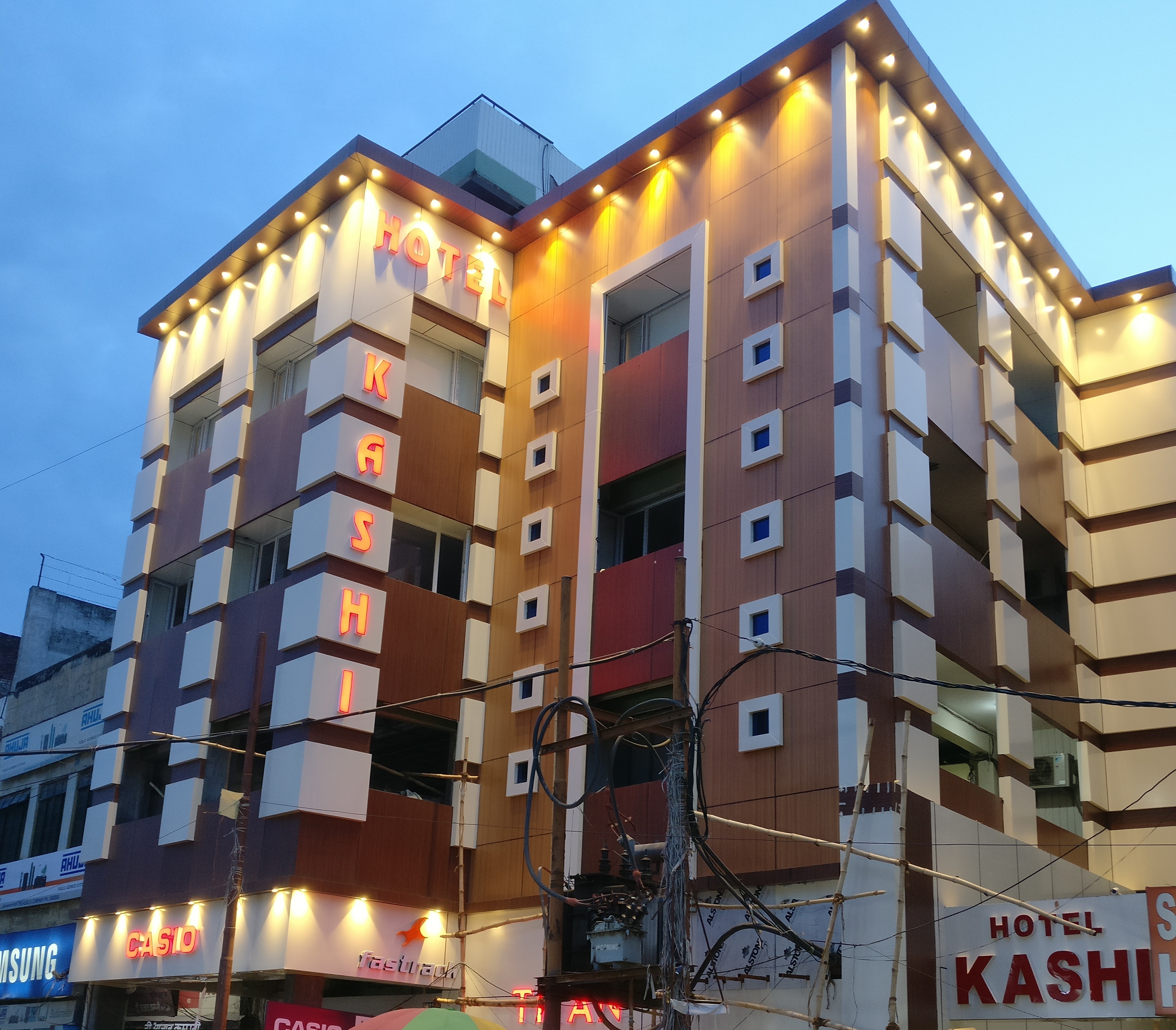 Rooms of Hotel Kashi (Pure Veg) - Hotel in Prayagraj