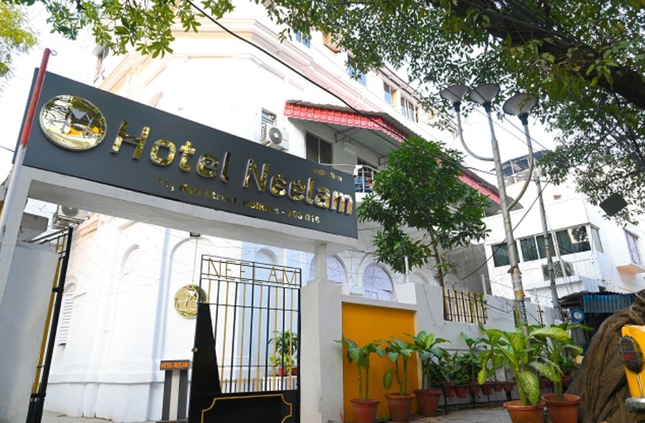 Hotel Neelam 𝗕𝗢𝗢𝗞 Kolkata Hotel