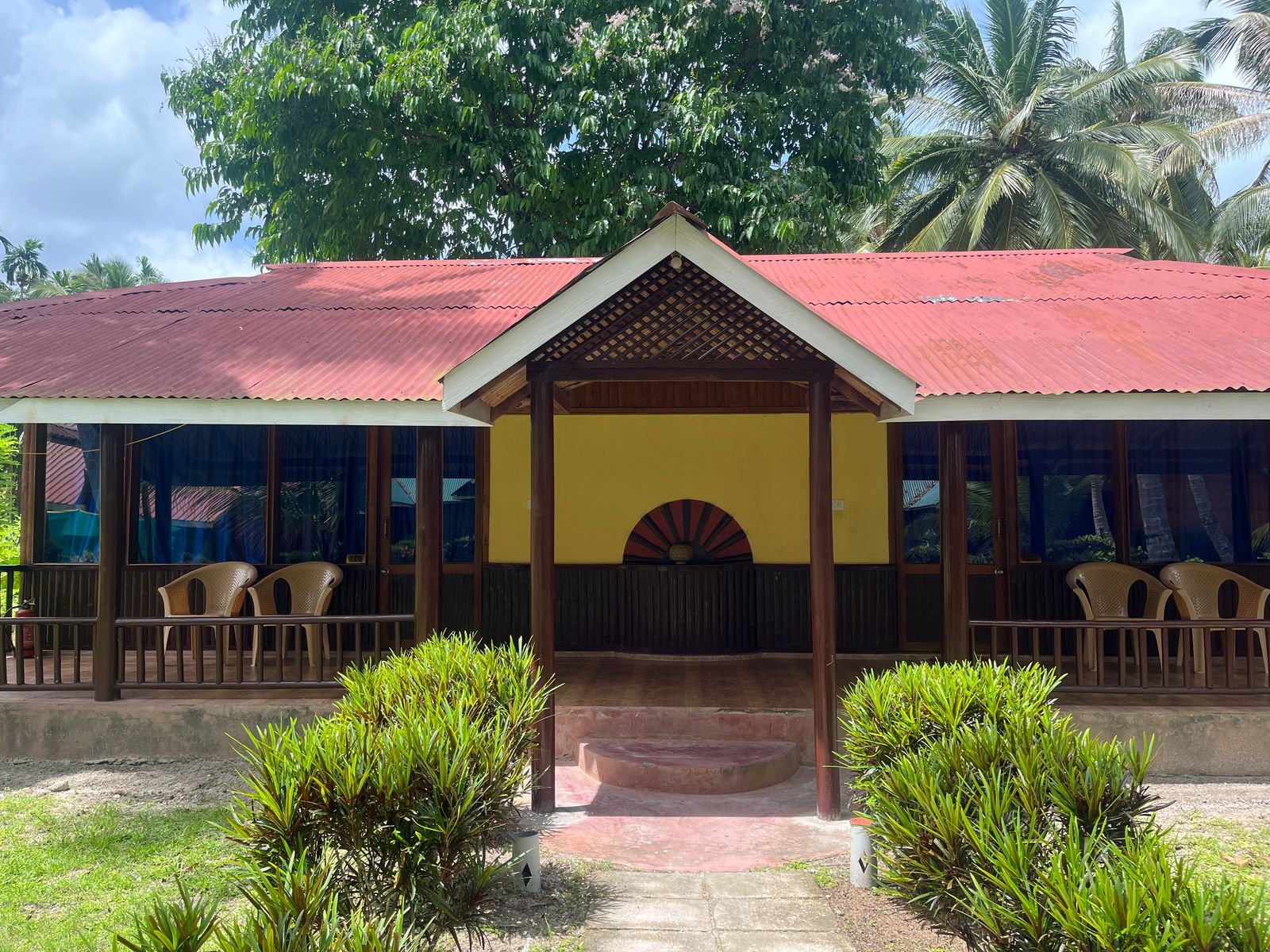 Island & Blue Resort Swaraj Dweep (Havelock) - Reviews, Photos & Offer