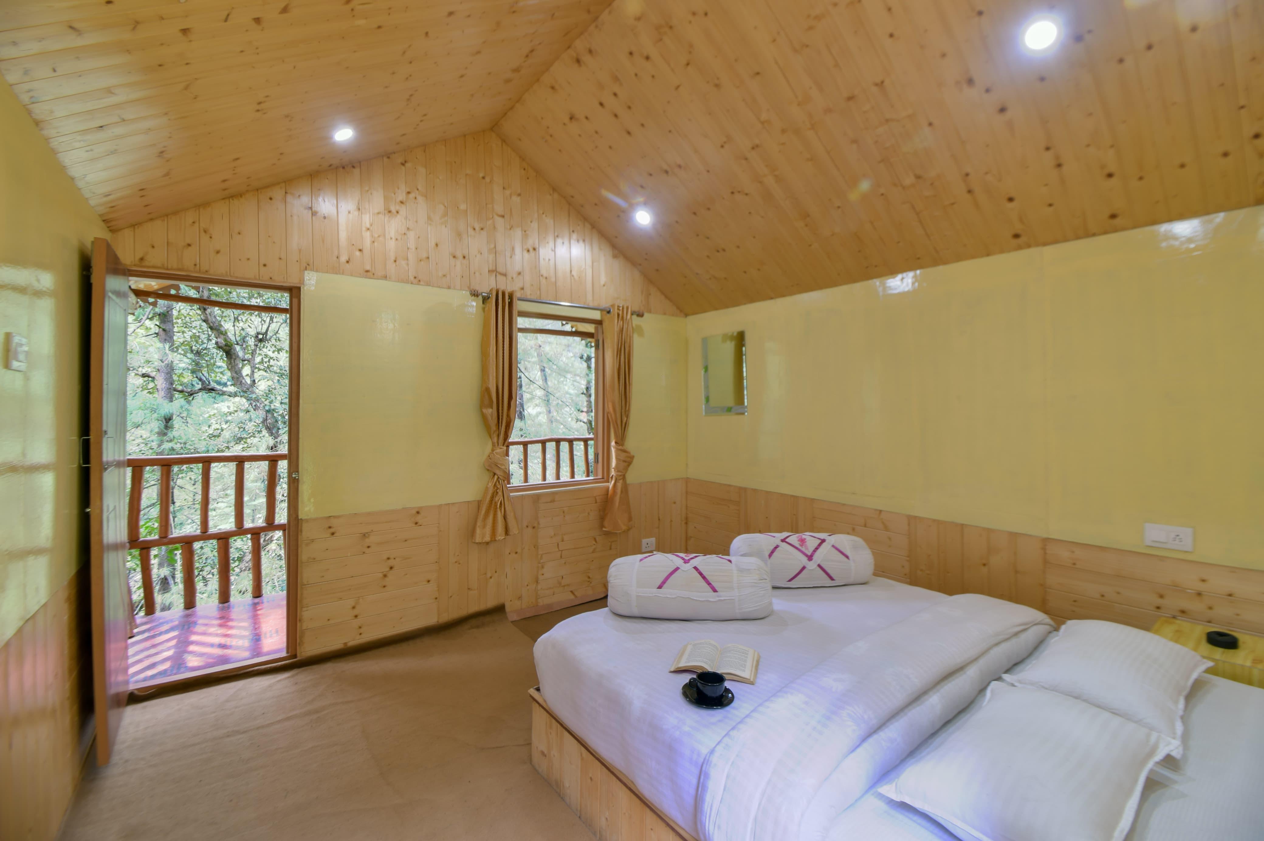 The Shalli Tribe 𝗕𝗢𝗢𝗞 Mashobra Hotel