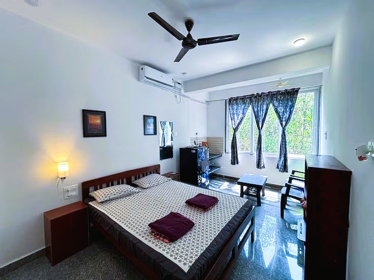 Studio peaceful path R5 by Mukund Sadan Arambol Apartment Goa - Reviews ...