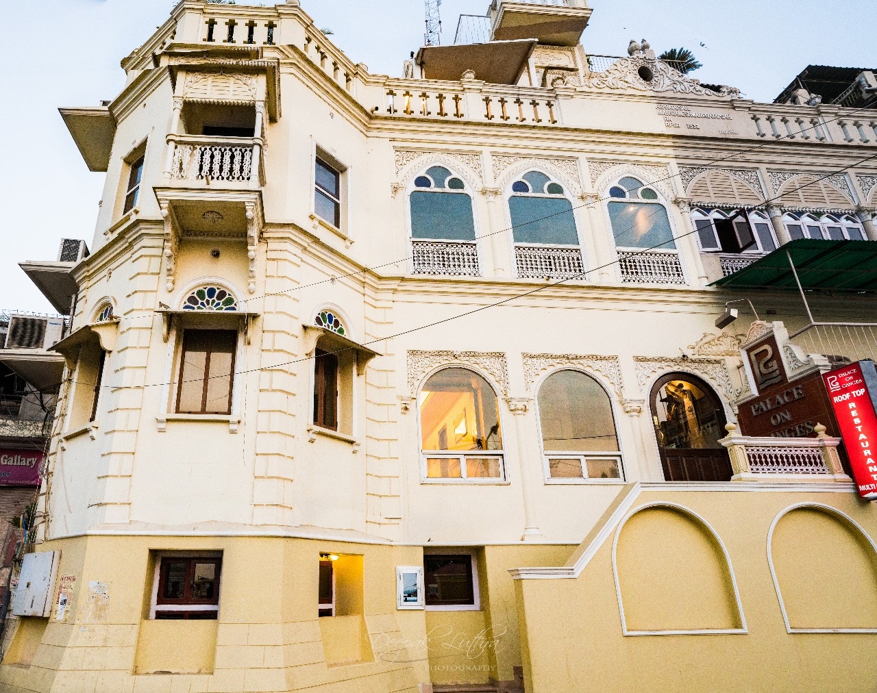Rooms of Palace On Ganges - Hotel in Varanasi