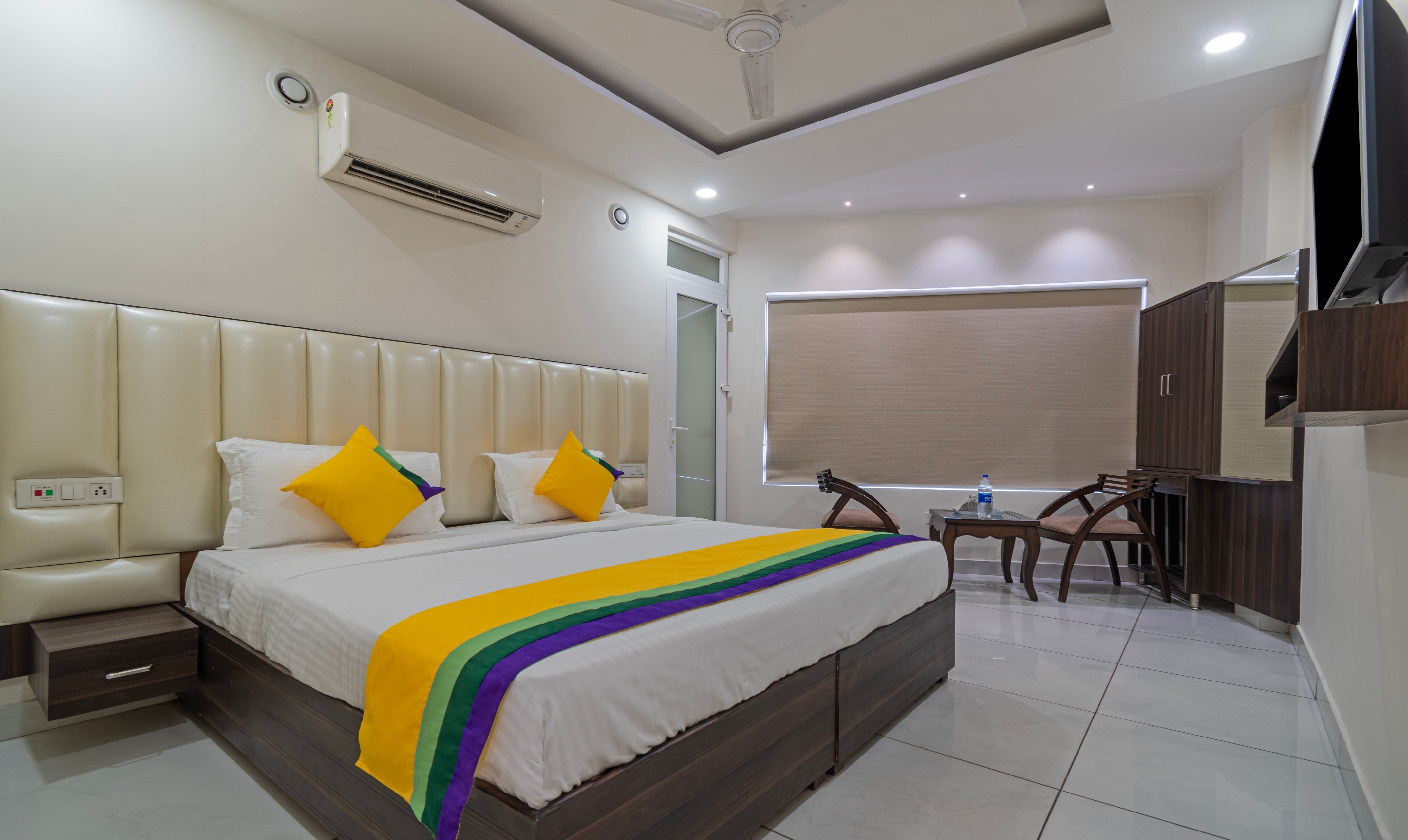 Itsy Hotels P Grand 𝗕𝗢𝗢𝗞 Ludhiana Hotel
