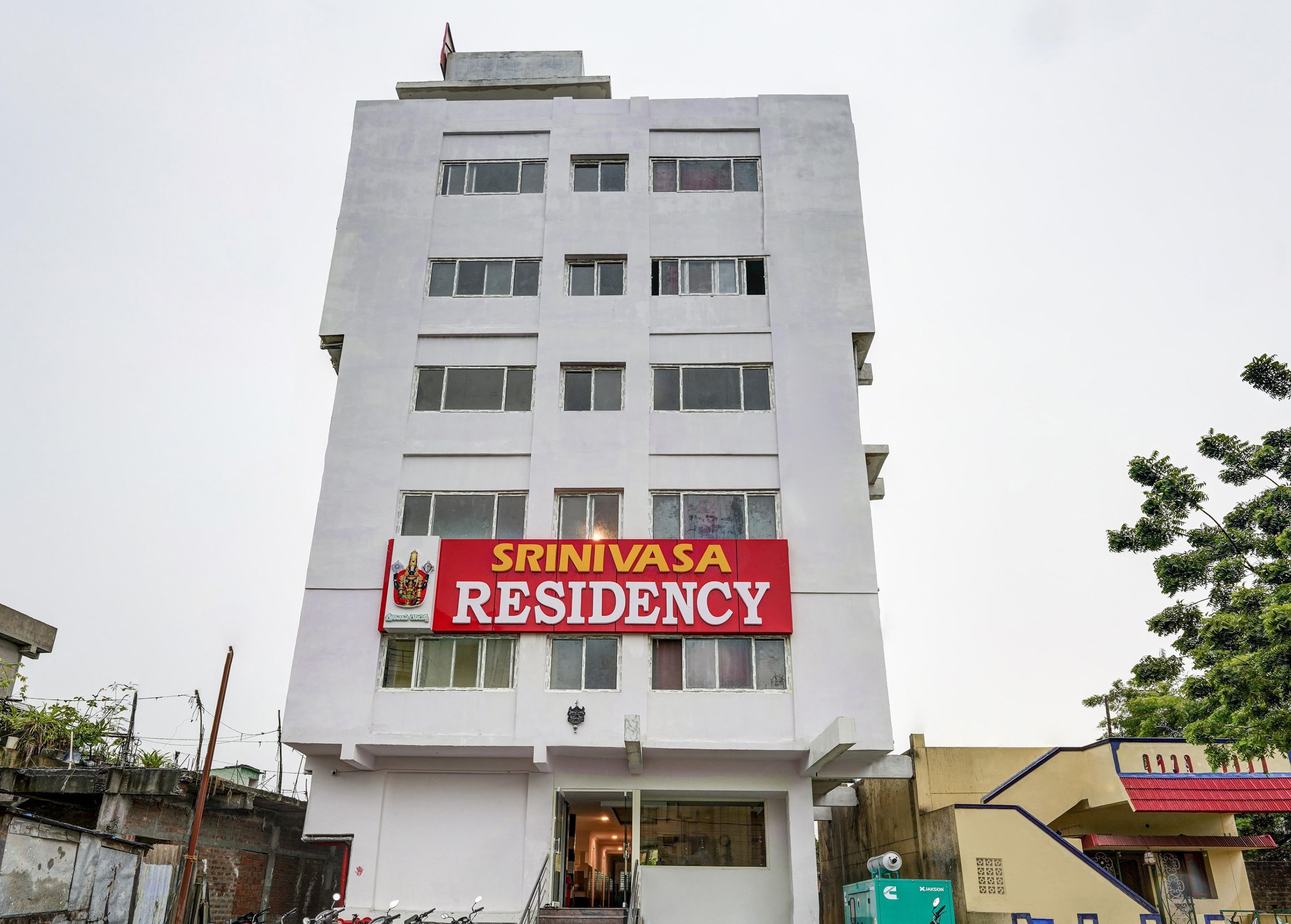 Collection O Srinivasa Residency 𝗕𝗢𝗢𝗞 Tirupati Hotel