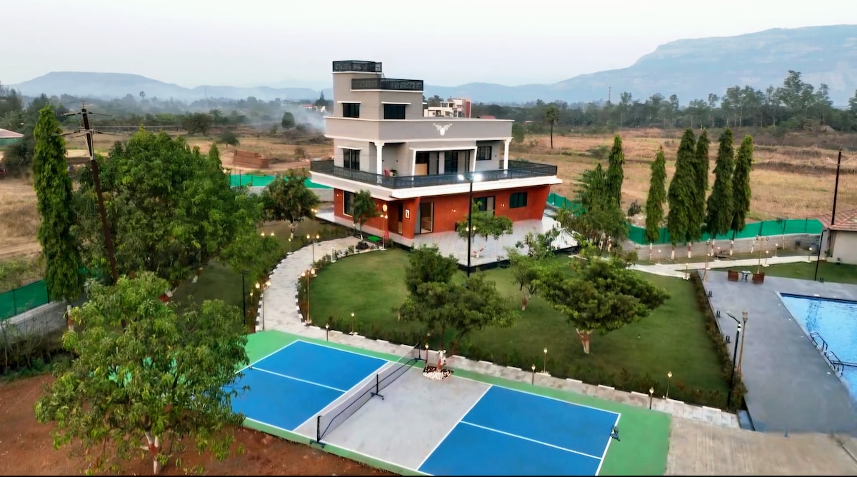 The Royale Mansion 5bhk Villa Turf Pickleball Karjat | Book Hotel with ...