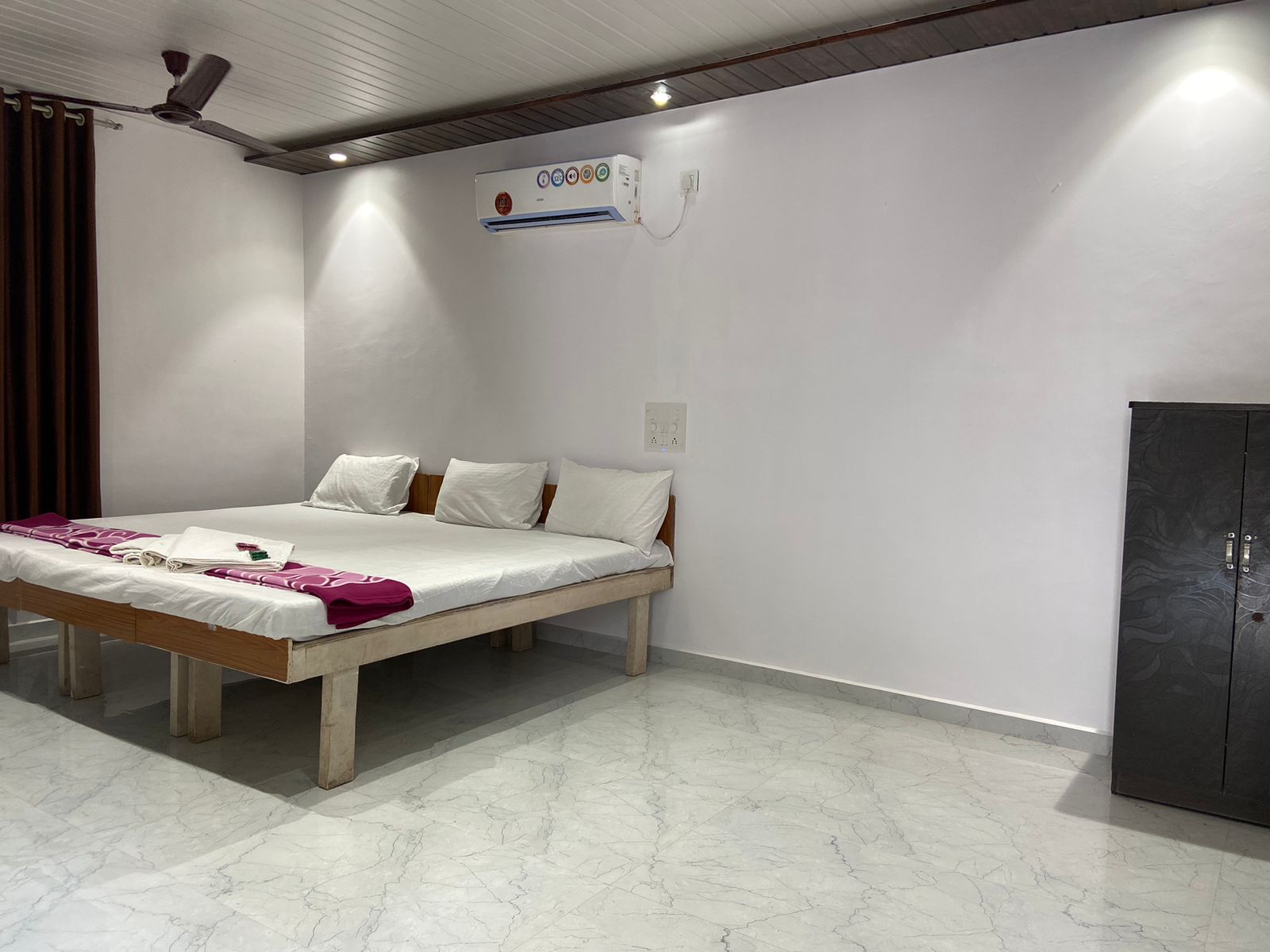 Gaarva Homestay 𝗕𝗢𝗢𝗞 Dahanu Cottage