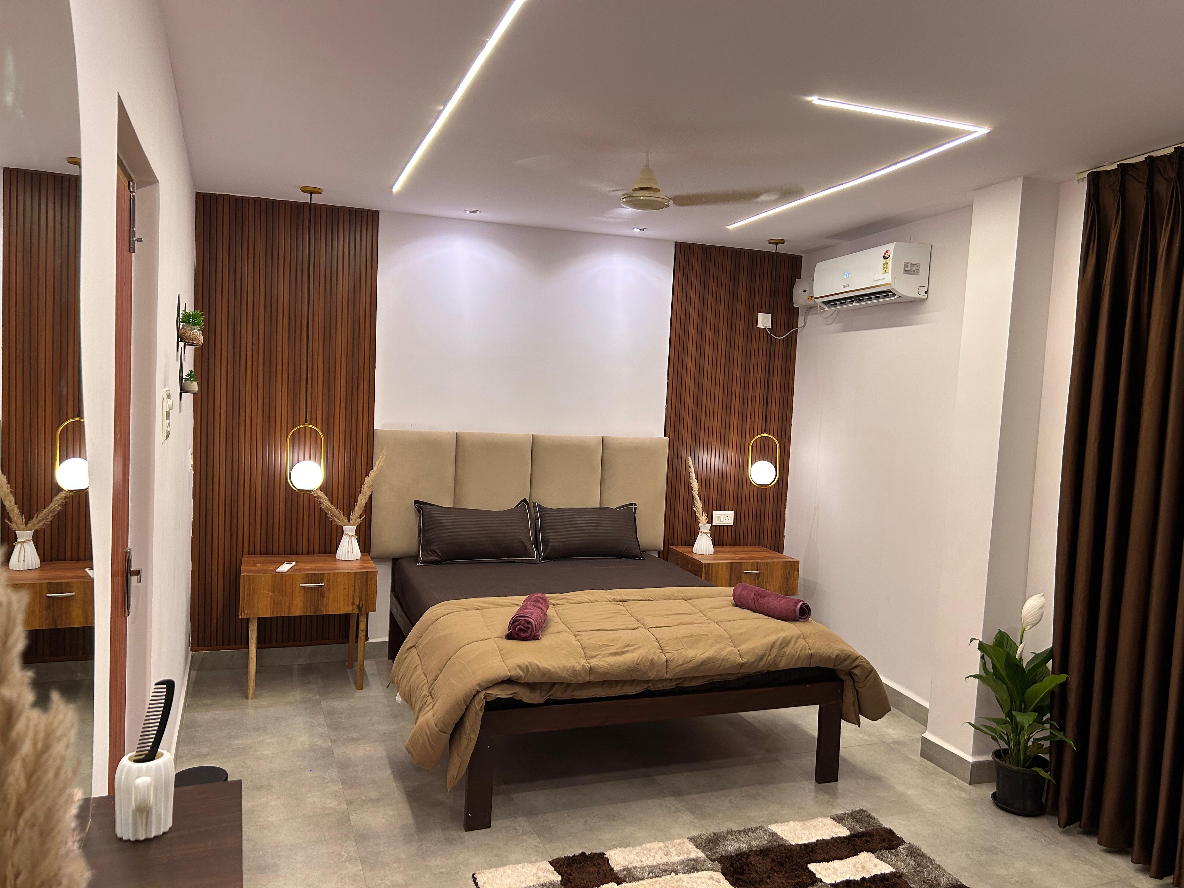 Sam stays 𝗕𝗢𝗢𝗞 Goa Homestay