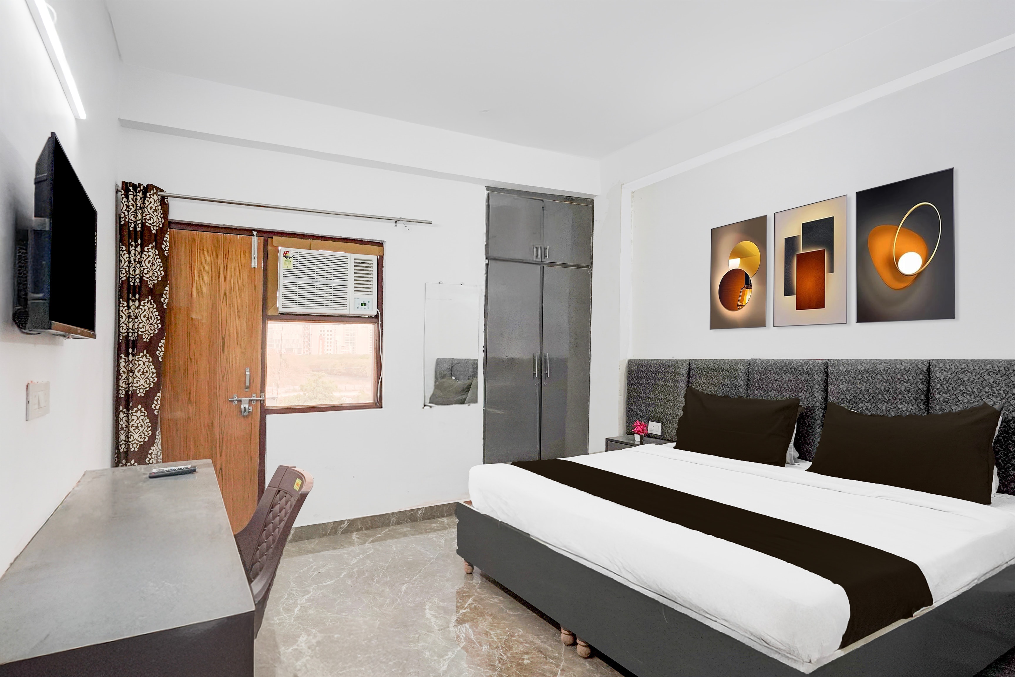 Hotel O Struban Stazzy Inn 𝗕𝗢𝗢𝗞 Noida Hotel