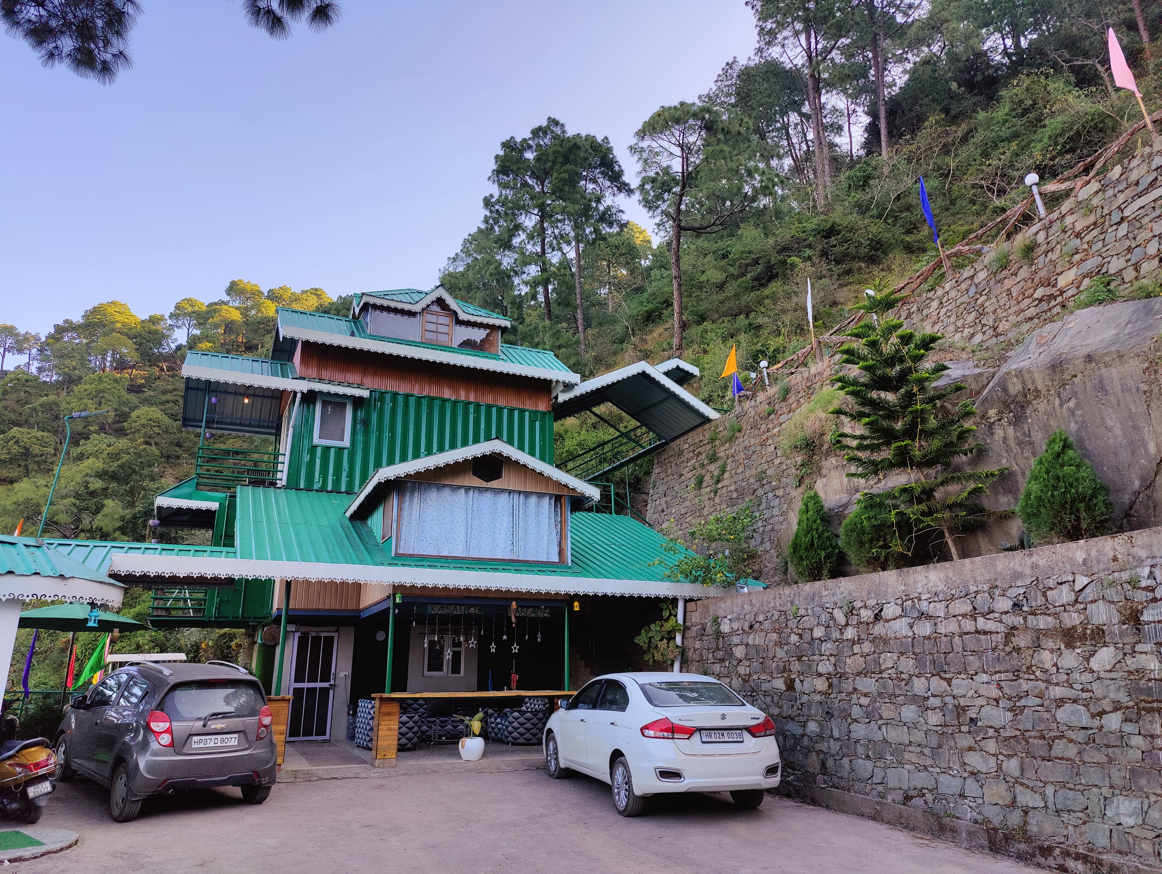 Kasauli Cascade Kasauli 𝗕𝗢𝗢𝗞 Kasauli Homestay