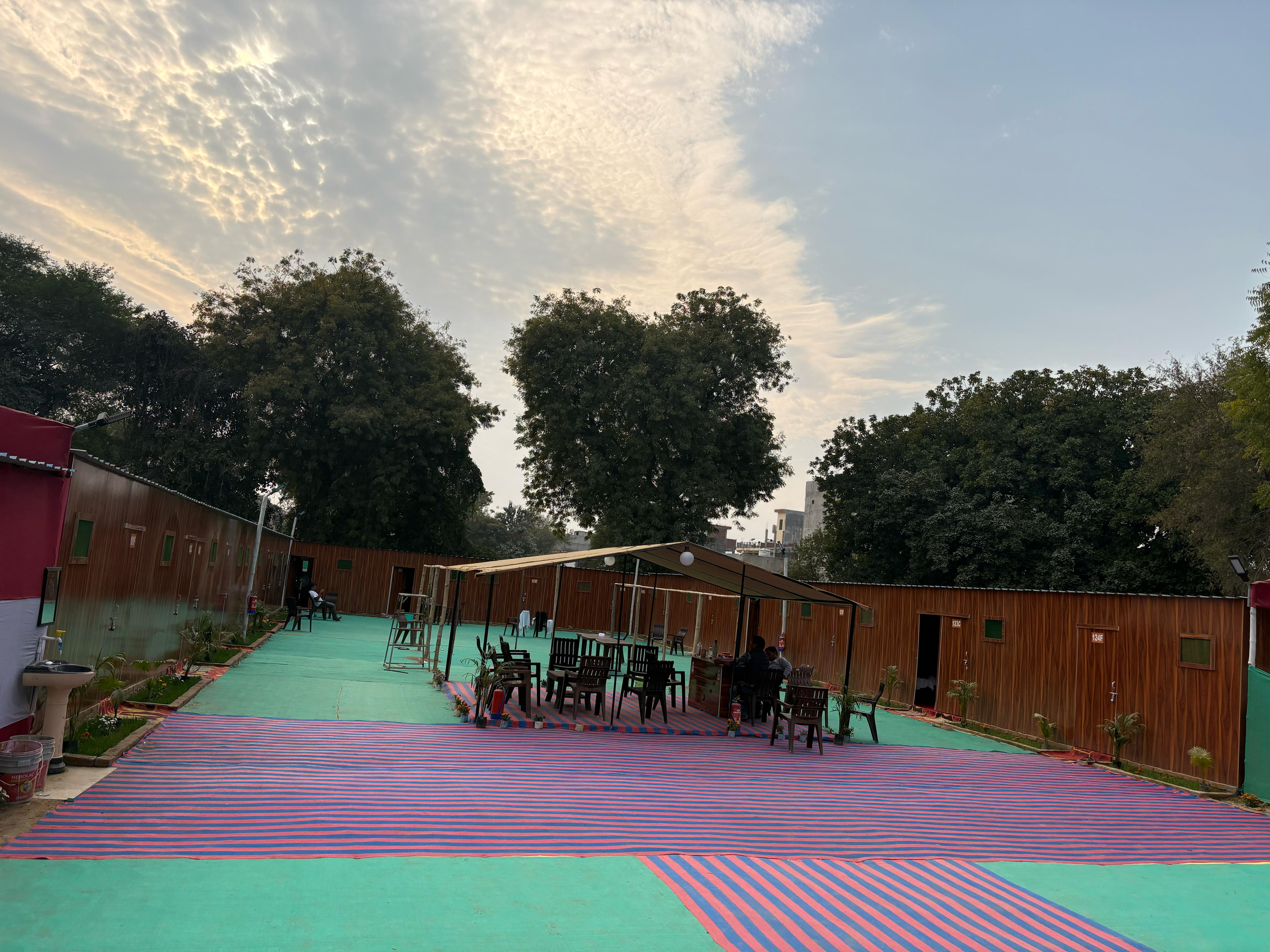 Maha Kumbh Tent City @700Meter From Triveni Sangam Sector 24 Cottage ...