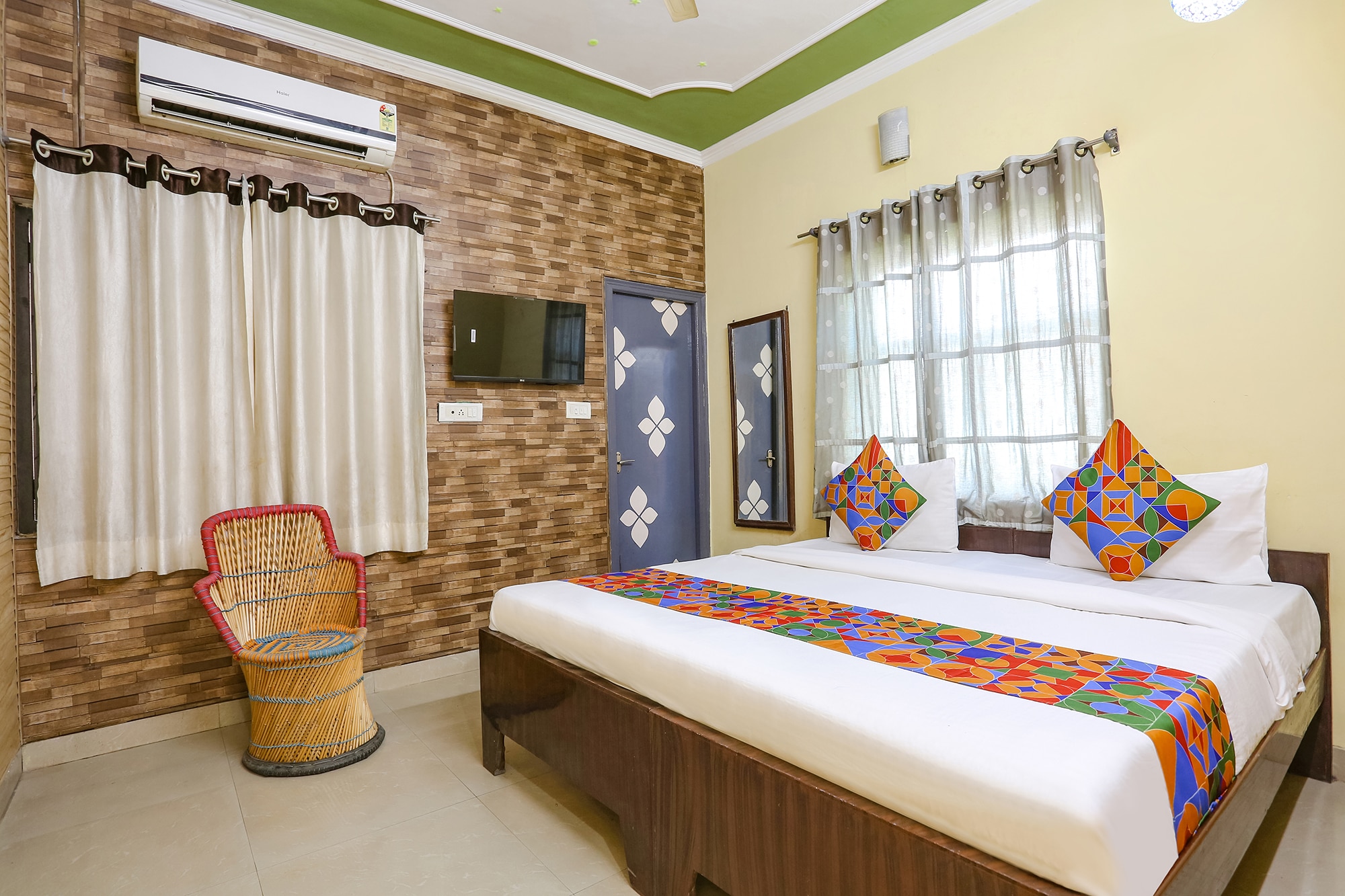 Stella Hostel Agra 𝗕𝗢𝗢𝗞 Agra Homestay