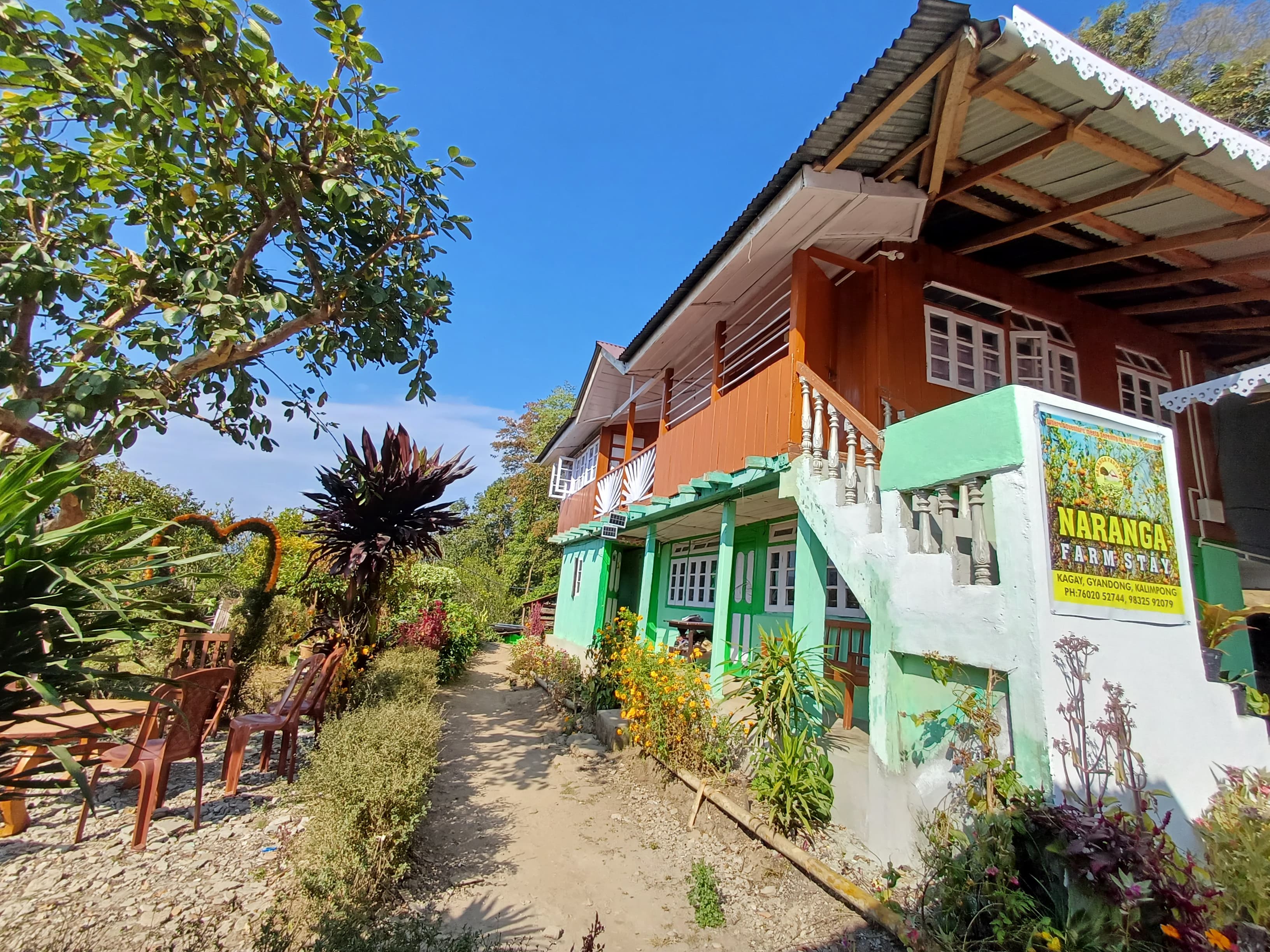 Kousani Naranga Farmstay 𝗕𝗢𝗢𝗞 Kalimpong Homestay