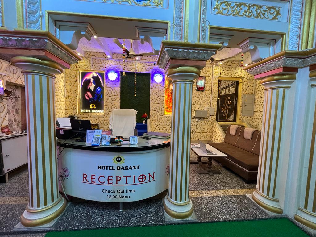 HOTEL NEW BASANT 𝗕𝗢𝗢𝗞 Varanasi Hotel