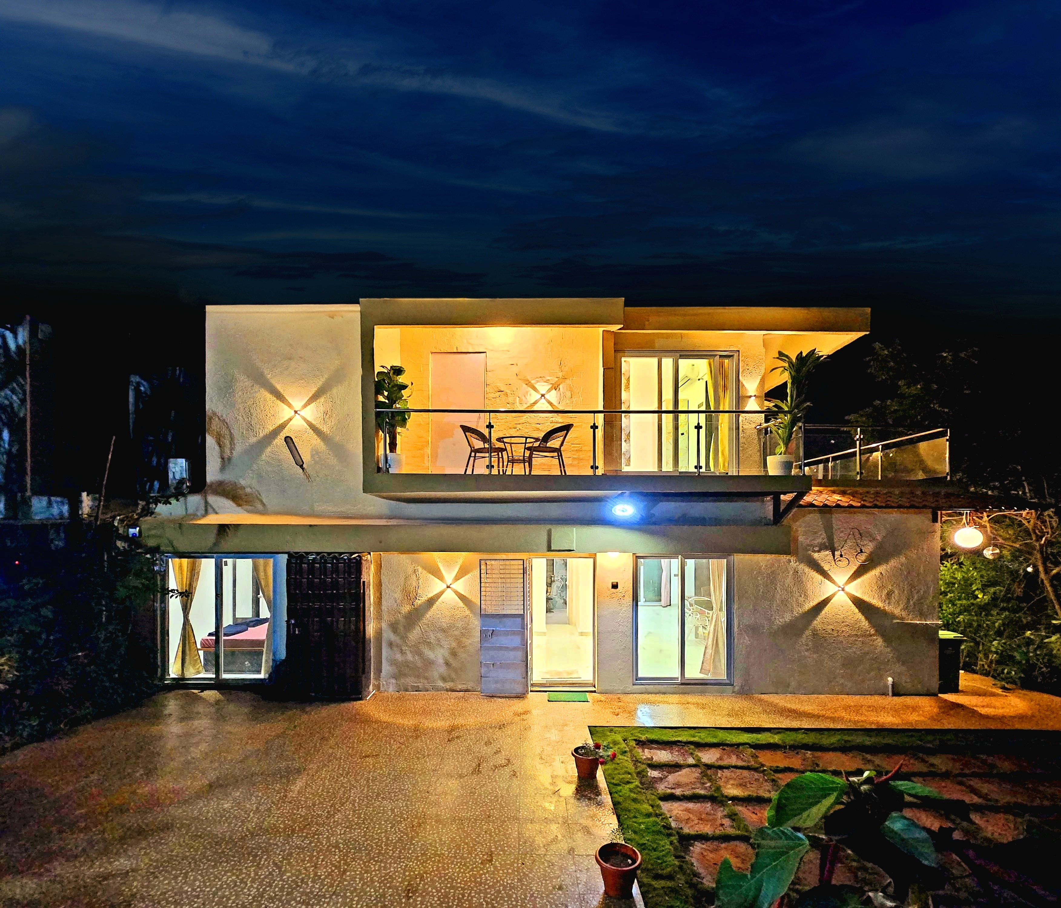 Eko Nest 5 BHK Villa with Pvt Pool by Estella Stays 𝗕𝗢𝗢𝗞 Lonavala Villa