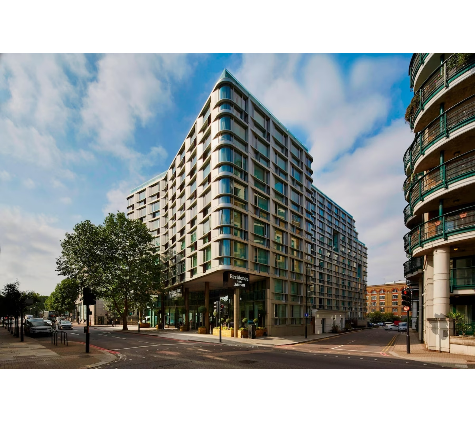 Residence Inn by Marriott London Kensington، London @ $ {currency} 594 ...