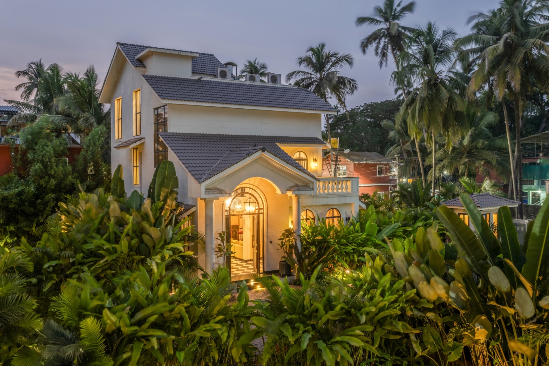 Stylish 3BHK Villa | Lost Traveller | LT306(V5) 𝗕𝗢𝗢𝗞 Goa Villa
