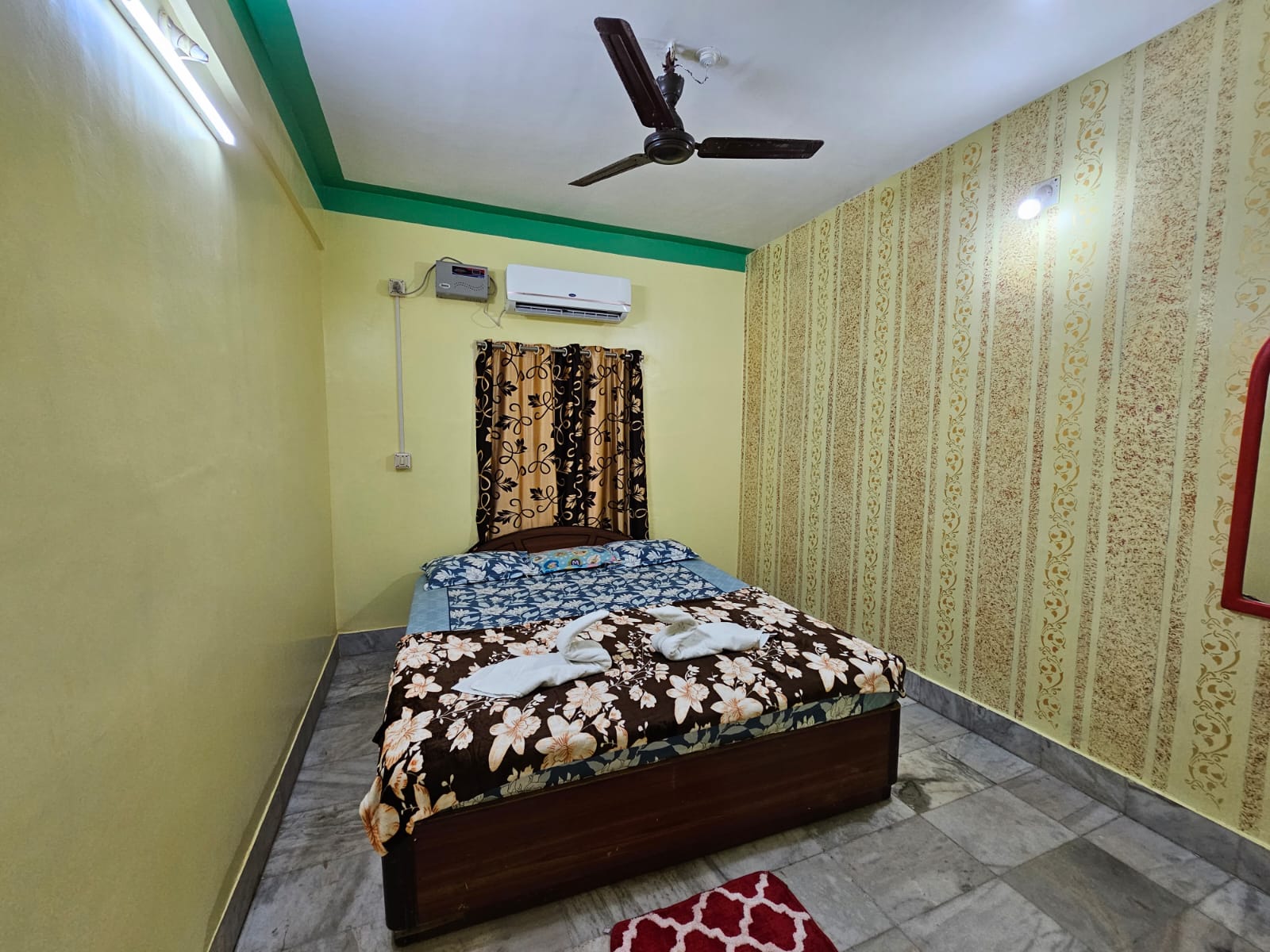 Laxmi Kutir Homes 1BHK 𝗕𝗢𝗢𝗞 Puri Homestay