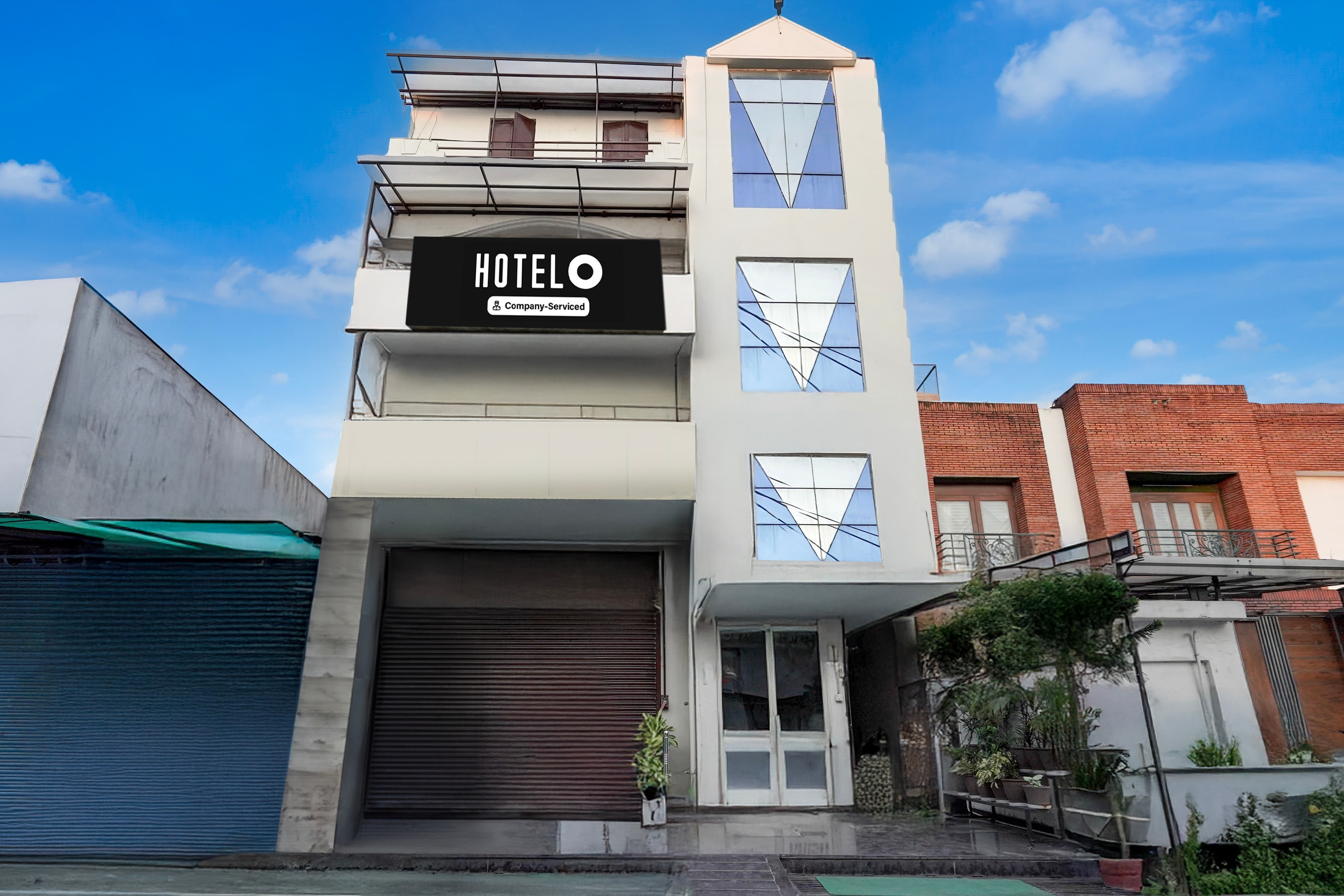 Super Hotel O Rudrapur Railway Junction Formerly Krish 𝗕𝗢𝗢𝗞 Rudrapur Hotel