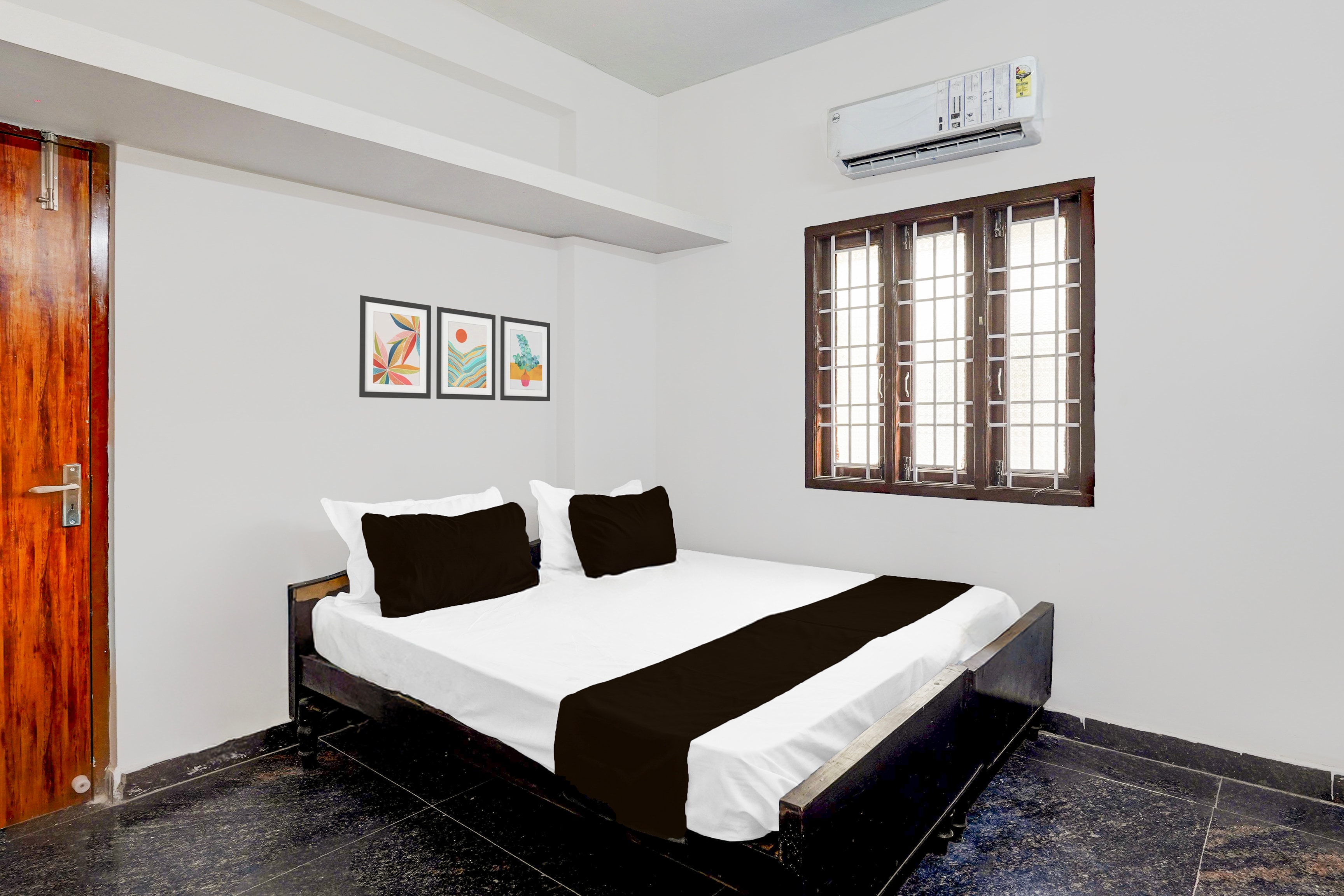 Hotel O Eswar Residency Avadi 𝗕𝗢𝗢𝗞 Chennai Hotel