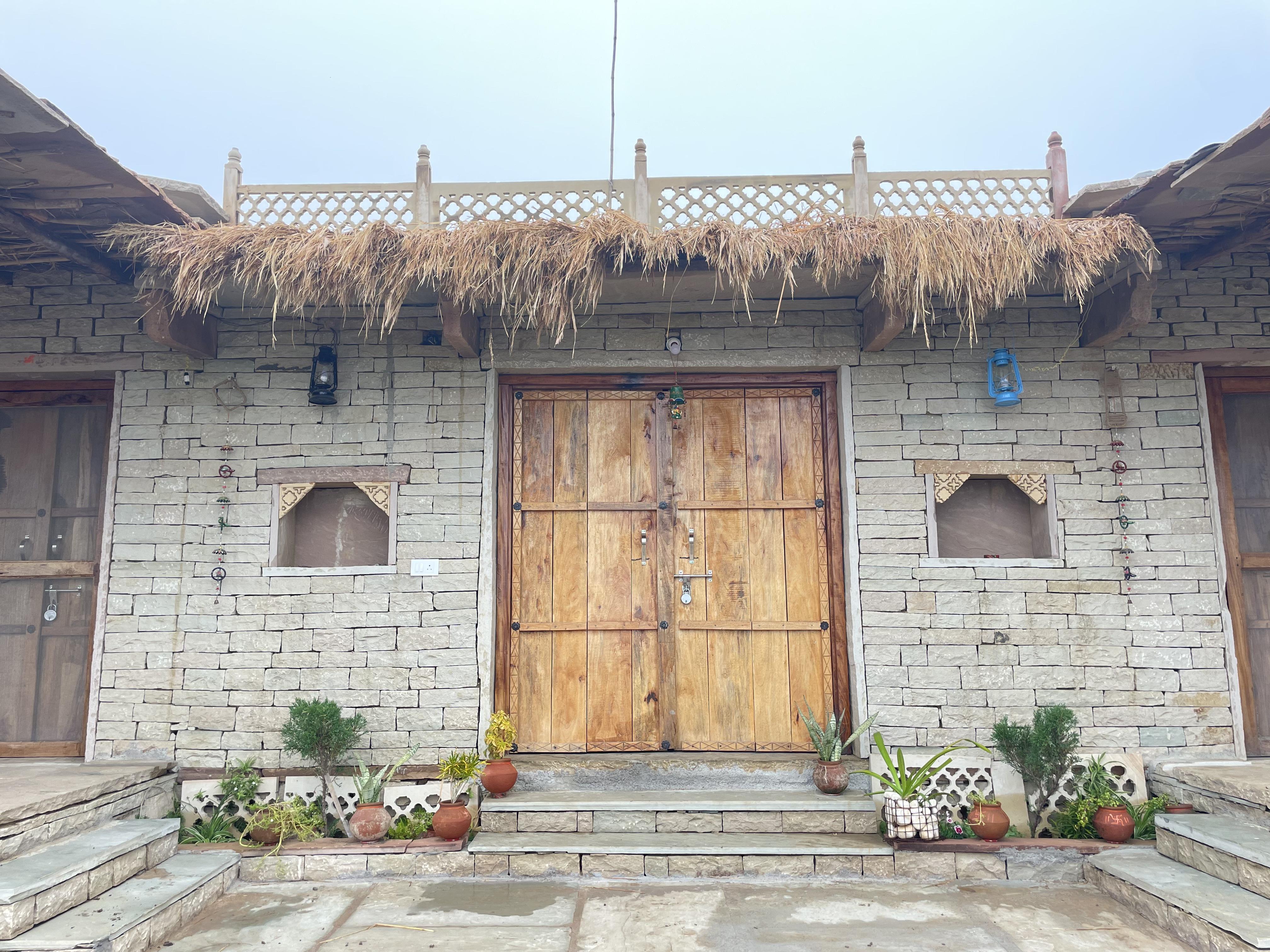 Virasat 𝗕𝗢𝗢𝗞 Chanderi Homestay