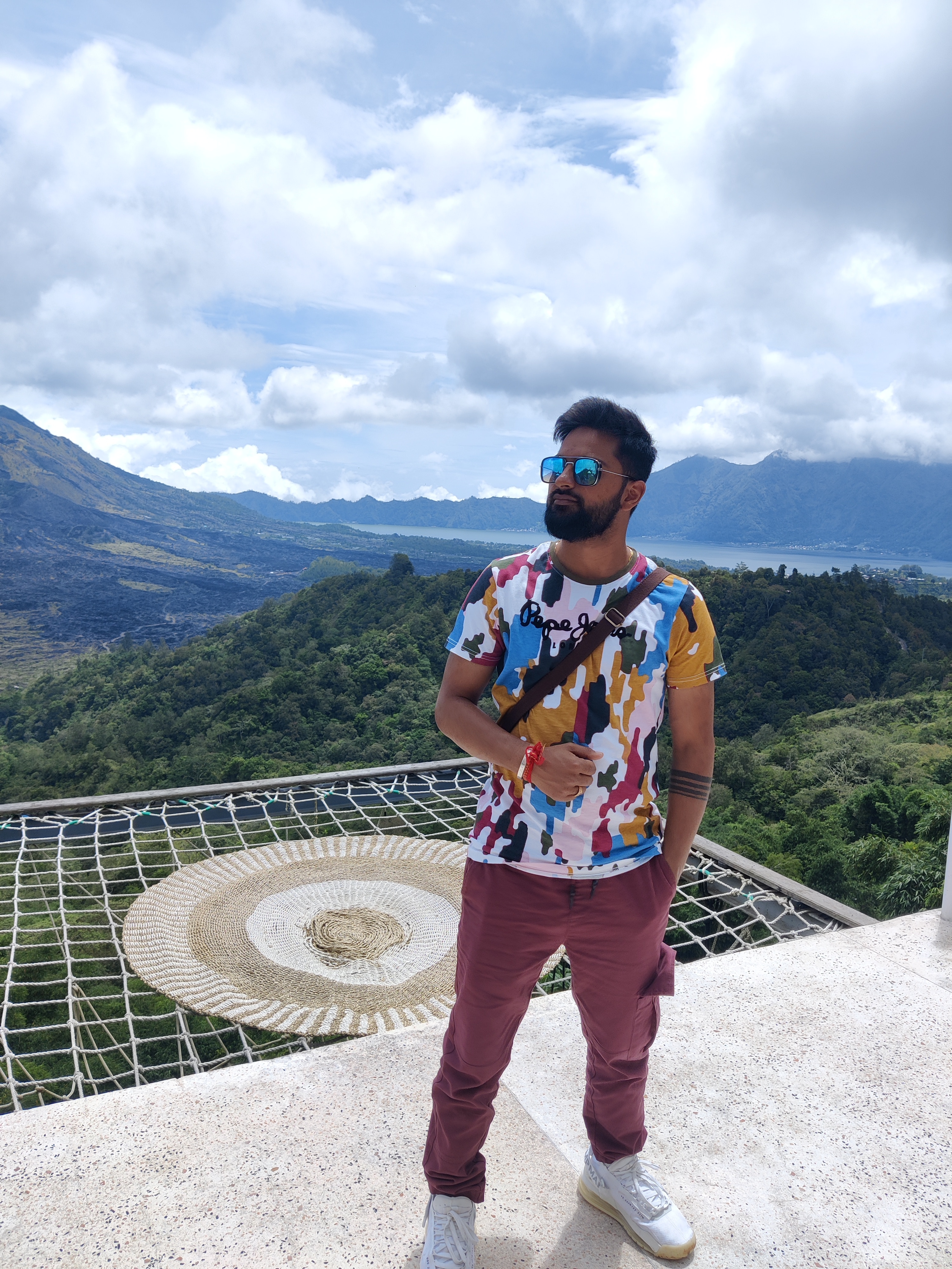 Jain Homestay || Rooms and Wifi - Opp to Ghoom Railway station 𝗕𝗢𝗢𝗞 ...