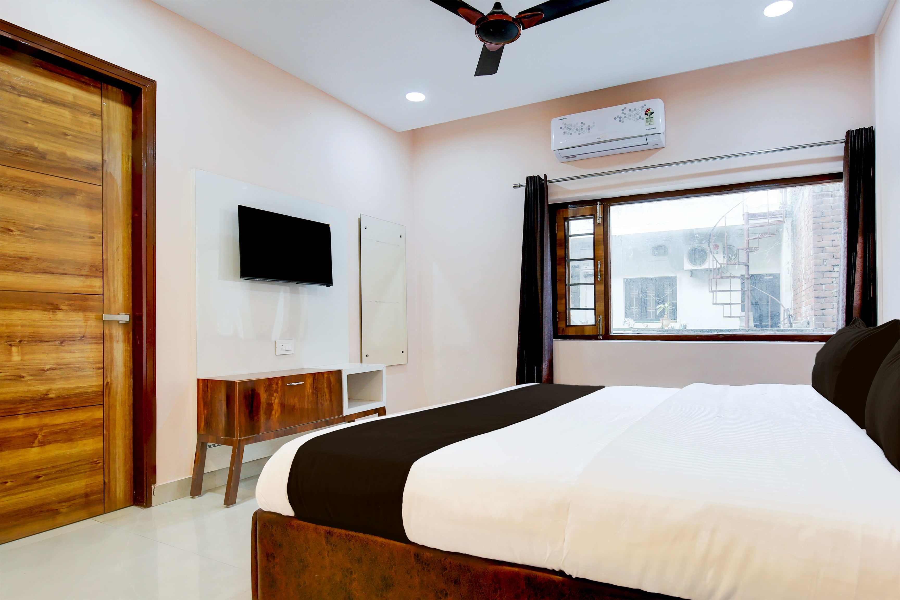 Hotel O CUPID RESIDENCY 𝗕𝗢𝗢𝗞 Ludhiana Hotel