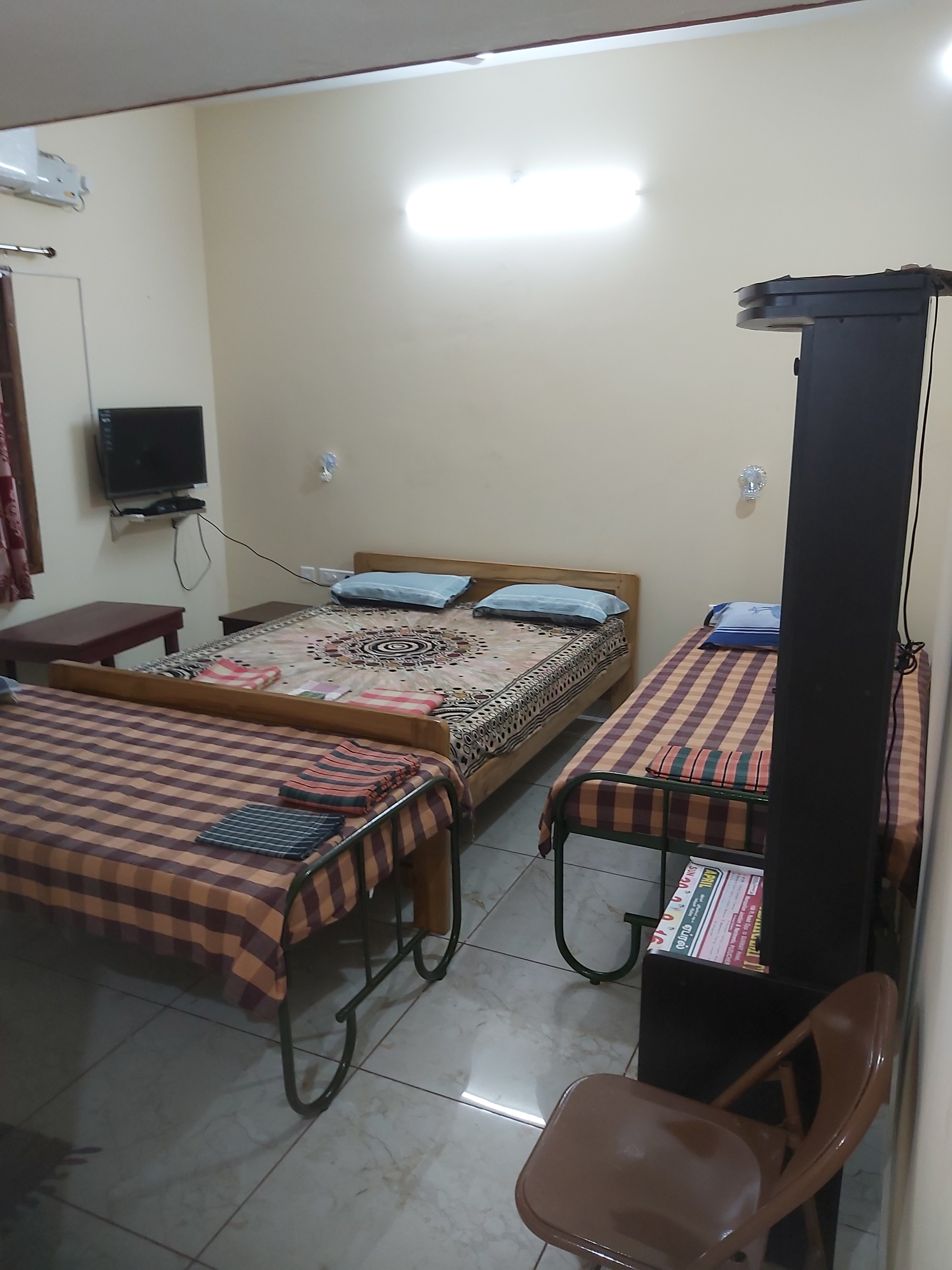 Rooms of suloram illam - Homestay in Chidambaram