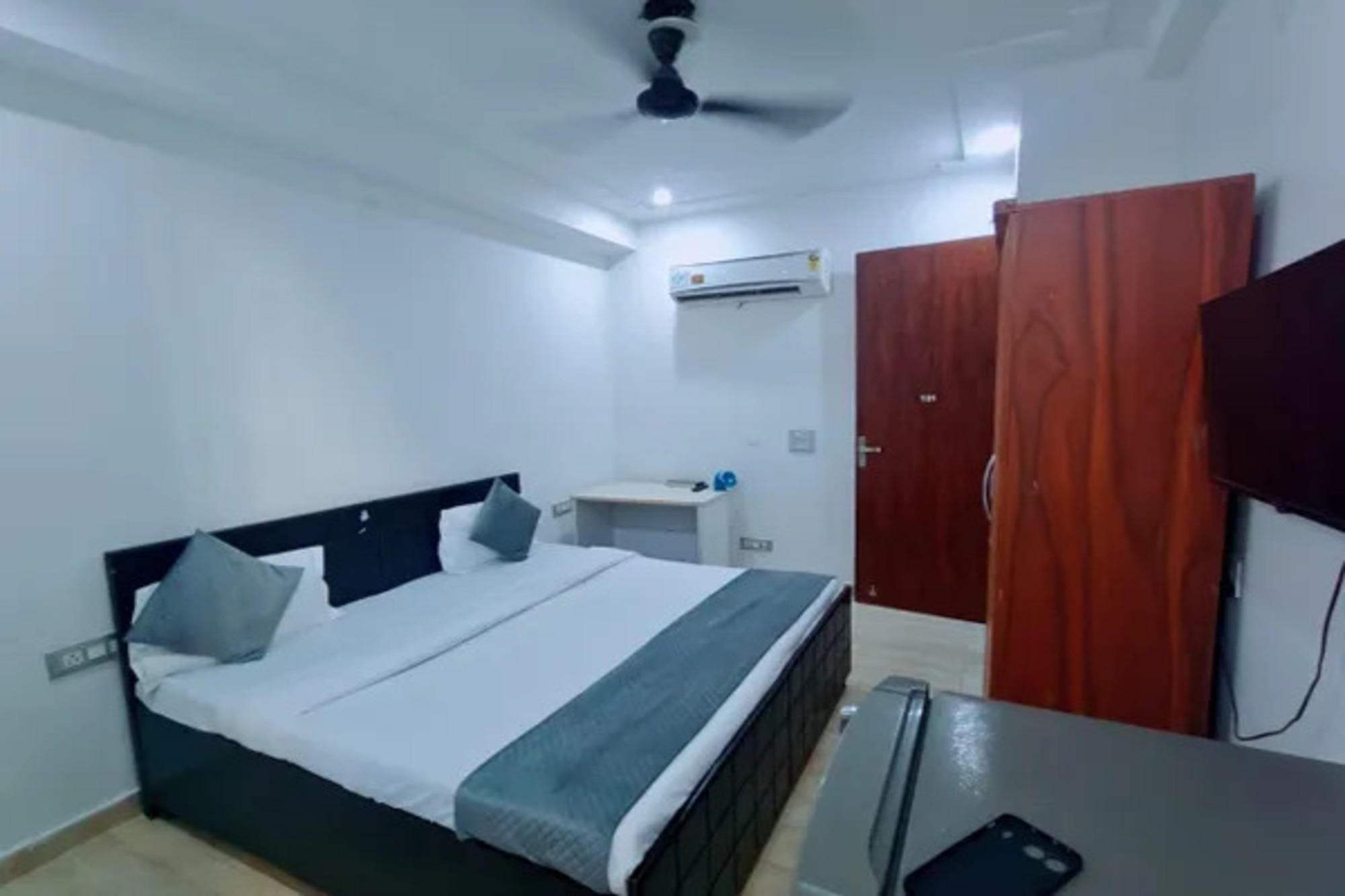 Reviews of FabHotel Ditvi Residency - Hotel in Gurgaon