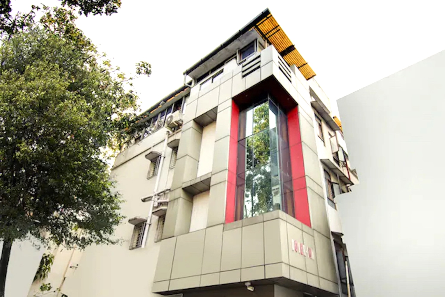 DOVER INN BY BOOKMERIHOTEL 𝗕𝗢𝗢𝗞 Kolkata Hotel