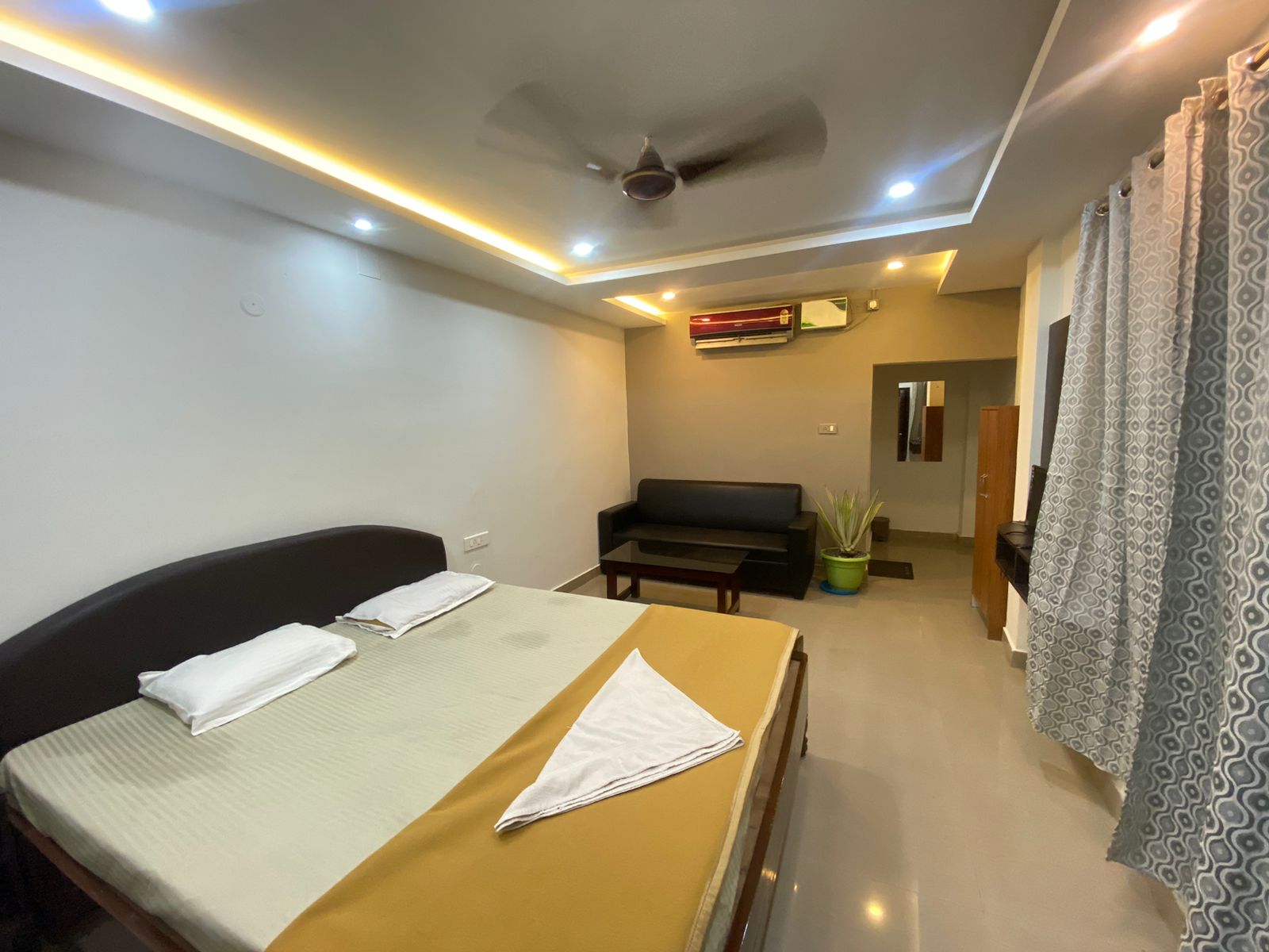 River Sands Homestay 𝗕𝗢𝗢𝗞 Puri Homestay