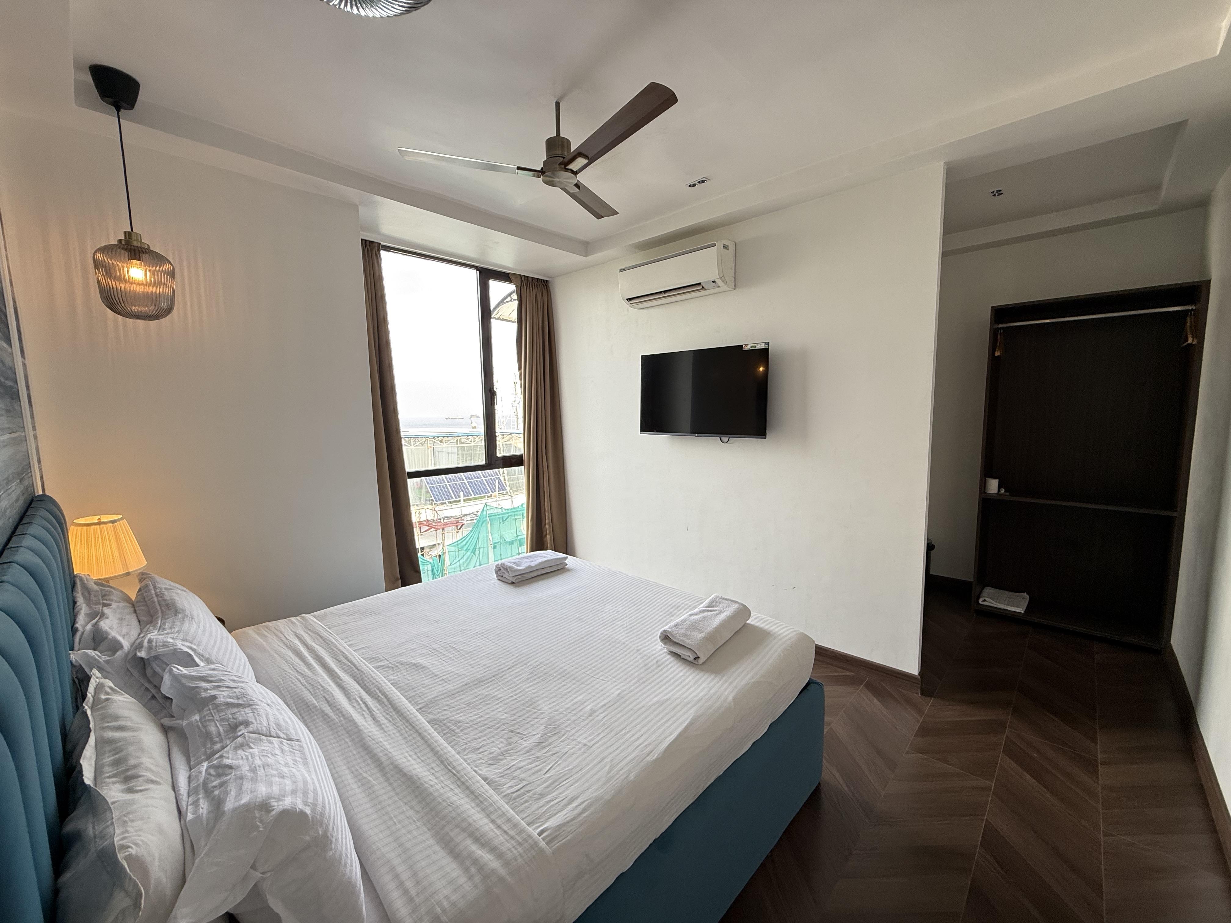 Reviews of Palm Breeze Hotel - Colaba in Mumbai - Goibibo