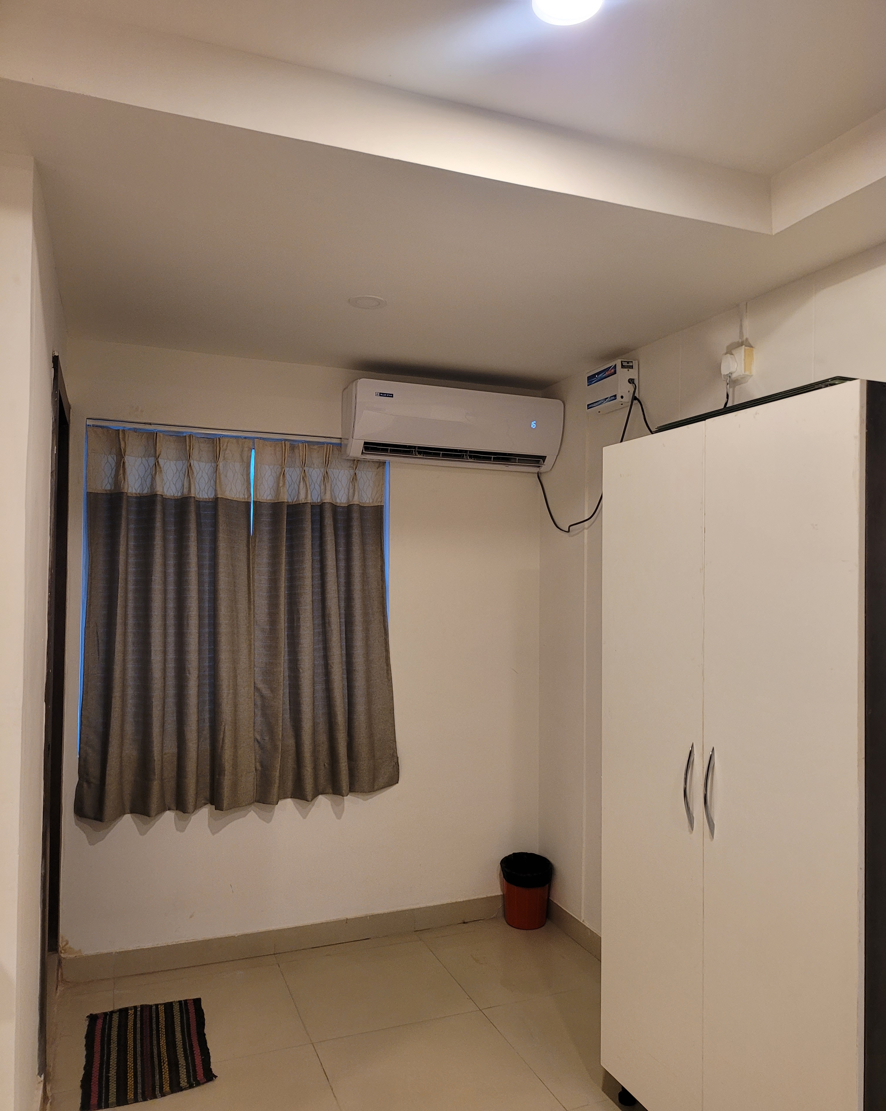 Platinum Nest | Rooms & Wi-Fi 𝗕𝗢𝗢𝗞 Hyderabad Apartment