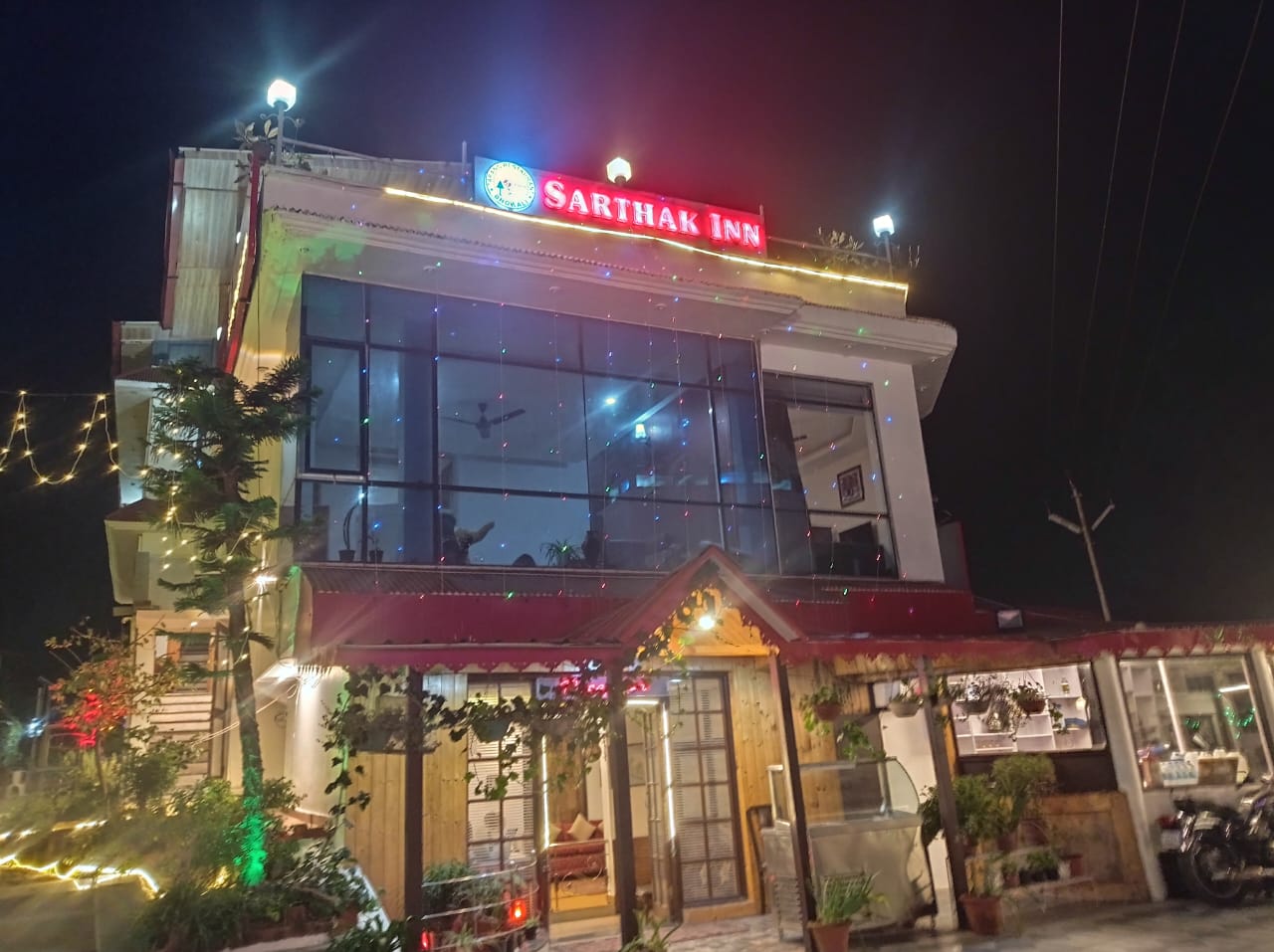 Sarthak inn Near KAINCHI DHAM 20 MINS 𝗕𝗢𝗢𝗞 Bhowali Hotel
