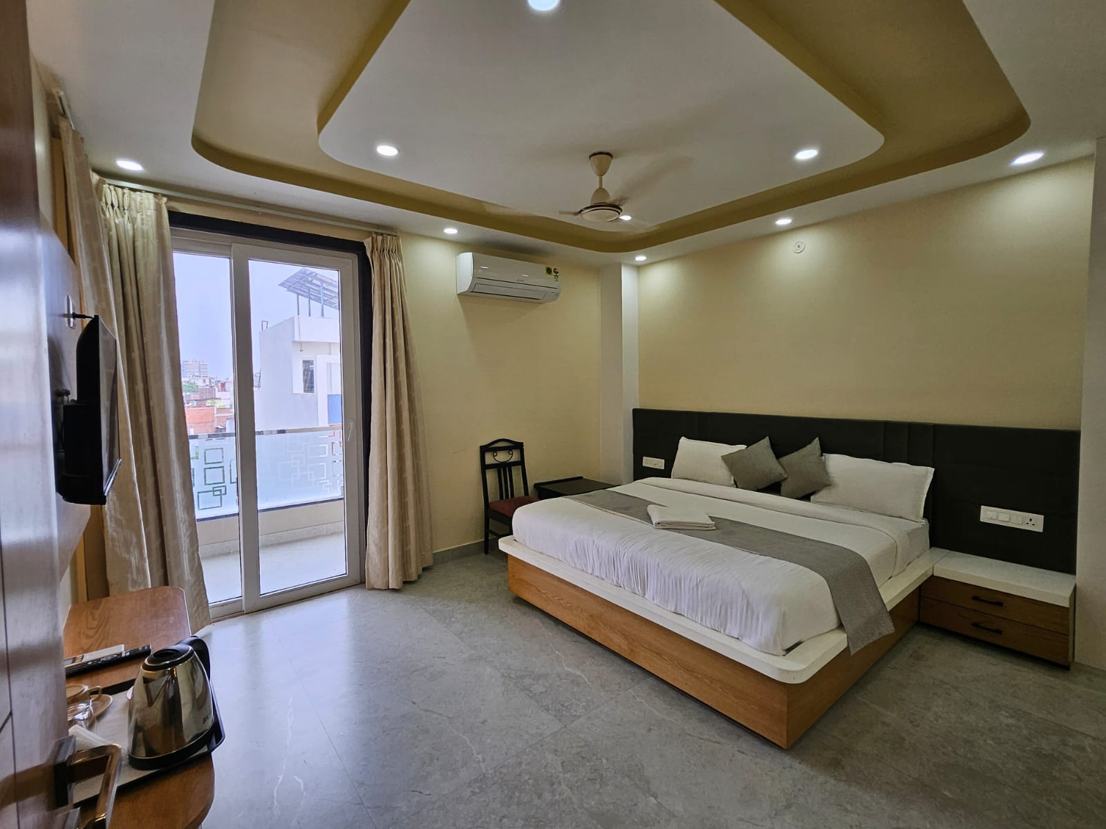 Shiva Shray Villa | Varanasi 𝗕𝗢𝗢𝗞 Varanasi Homestay