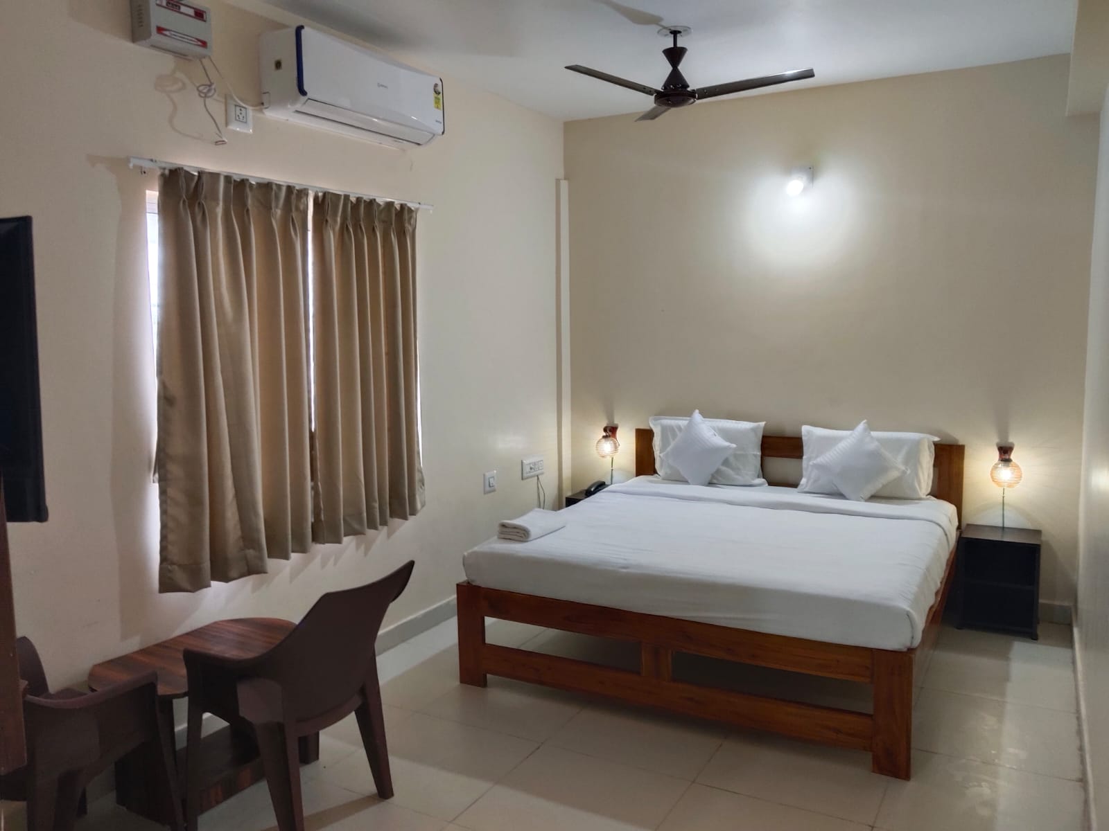Dev Residency 𝗕𝗢𝗢𝗞 Puri Apartment