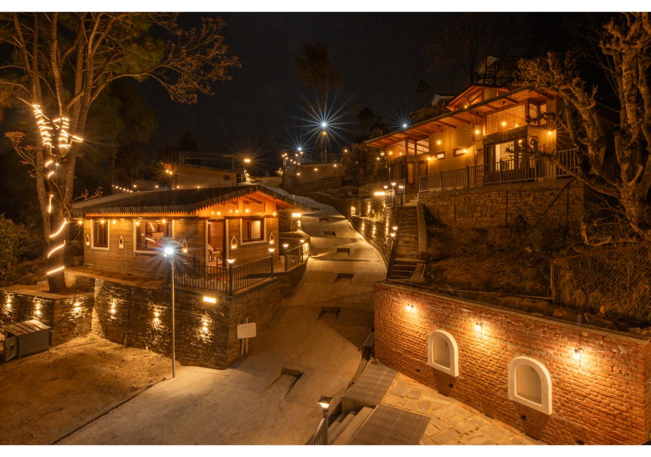 Rudraa resorts and restaurants 𝗕𝗢𝗢𝗞 Almora Resort