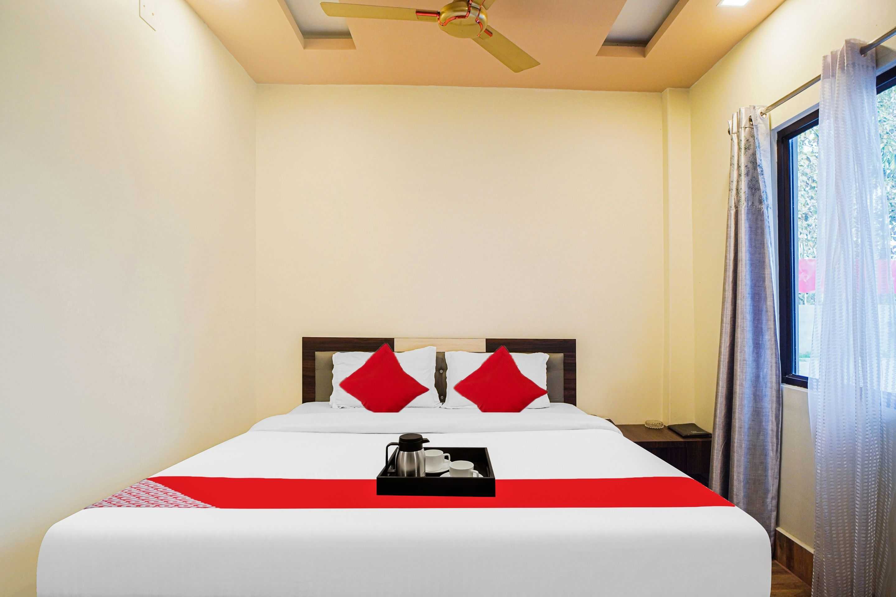 Collection O Roadside Inn 𝗕𝗢𝗢𝗞 Naxalbari Hotel