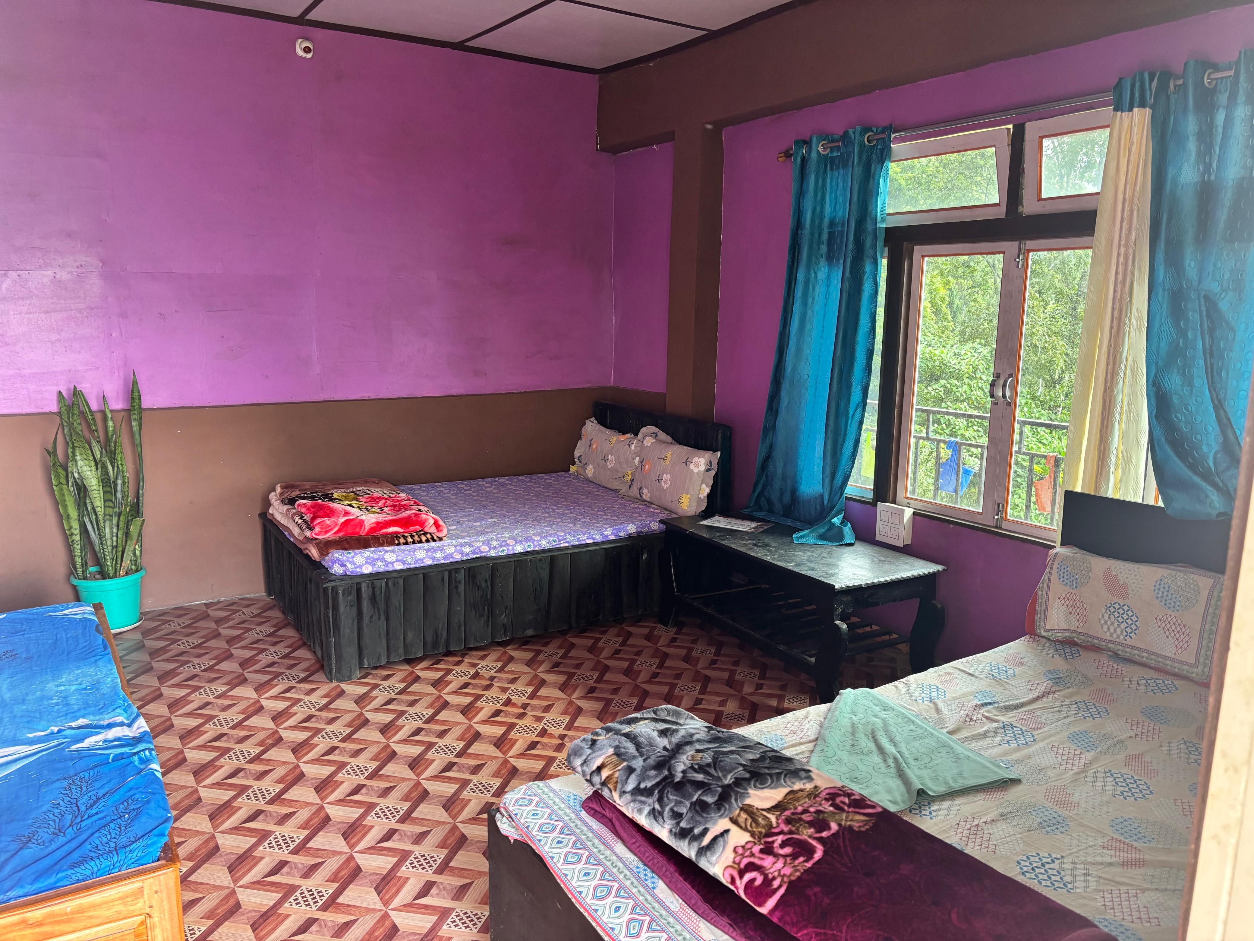 Gitu Home Stay 𝗕𝗢𝗢𝗞 Kalimpong Homestay
