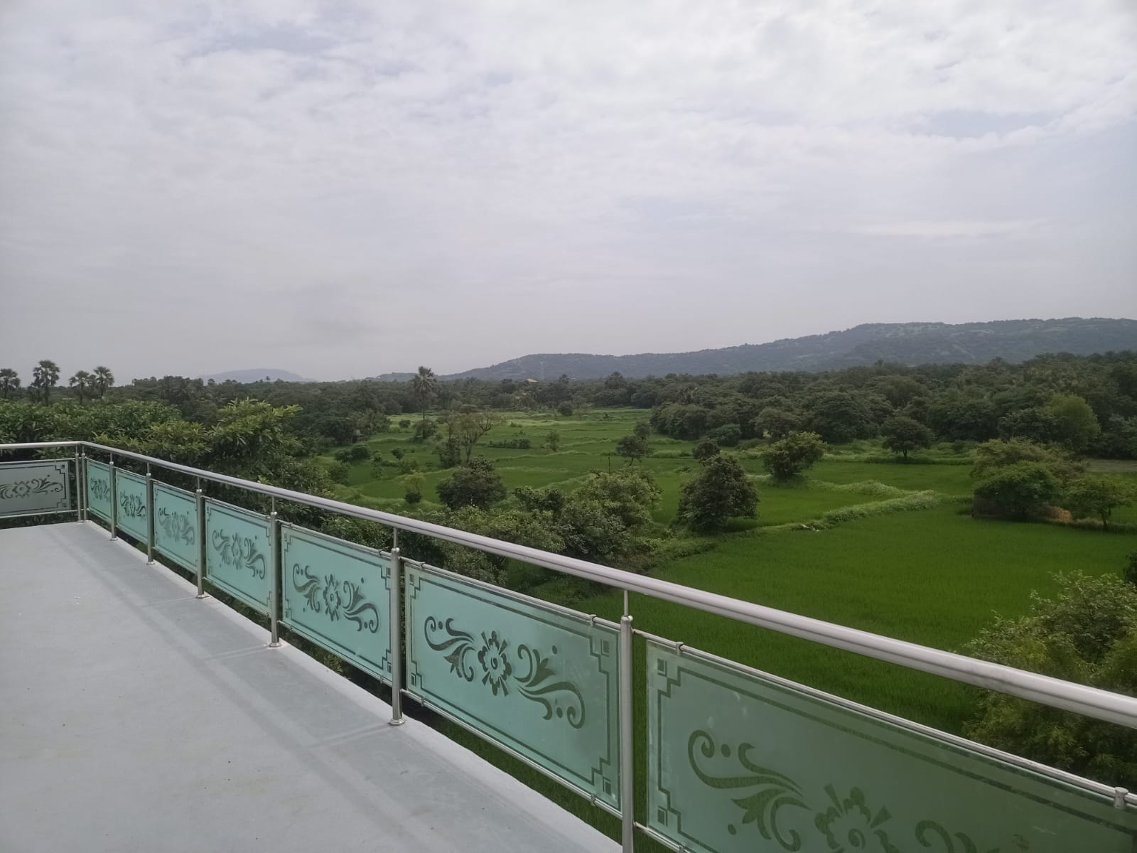Pari Holidays 𝗕𝗢𝗢𝗞 Alibaug Resort