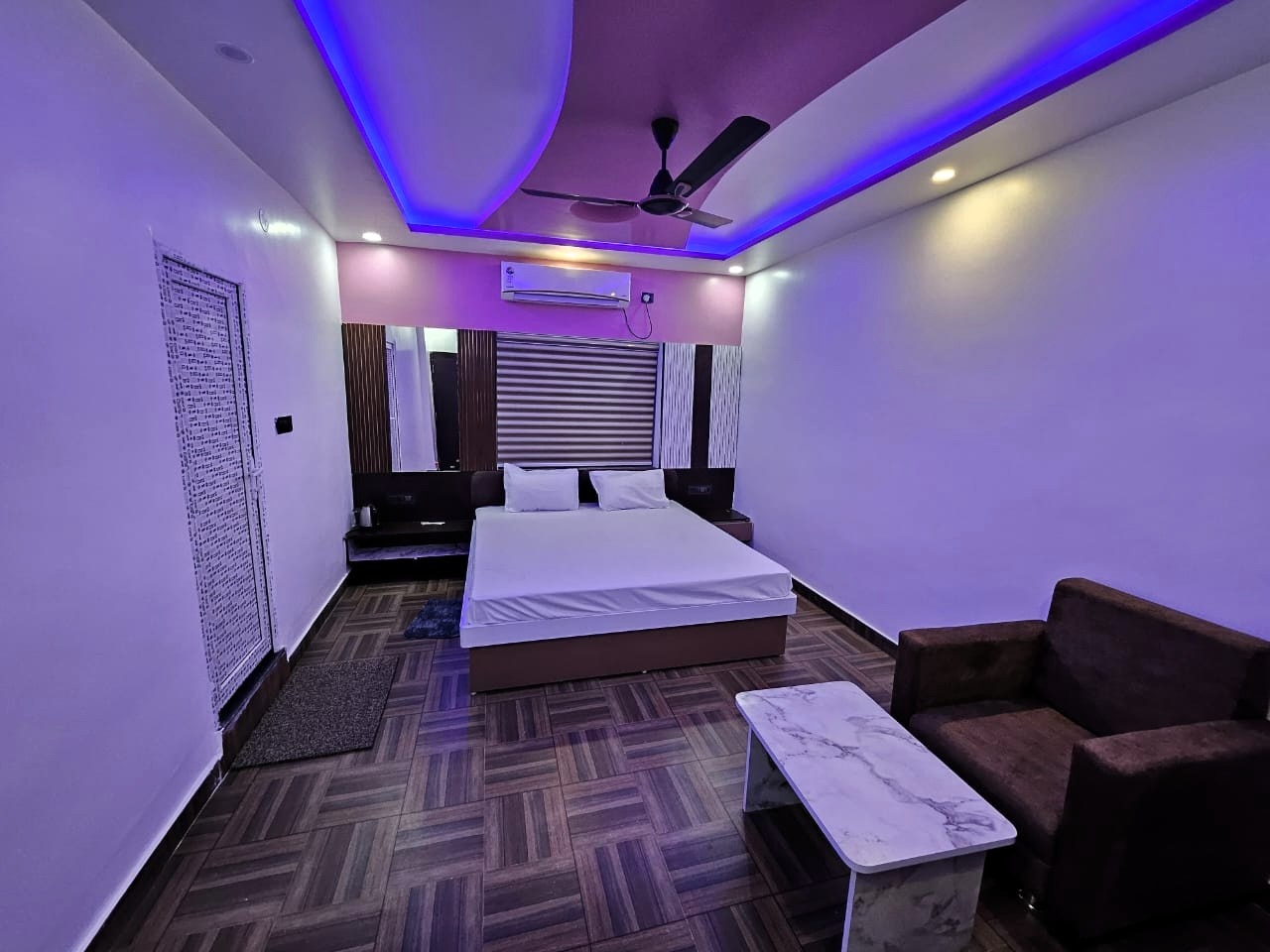 Lord Krishna Guest House Deoghar - Reviews, Photos & Offer
