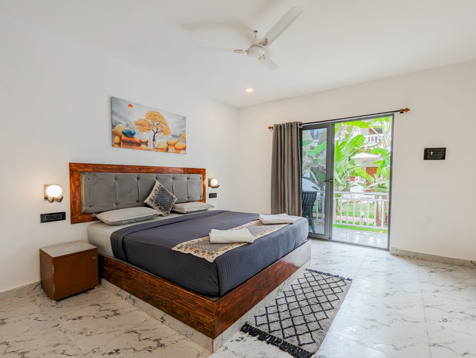 White Tree Resort 𝗕𝗢𝗢𝗞 Goa Cottage