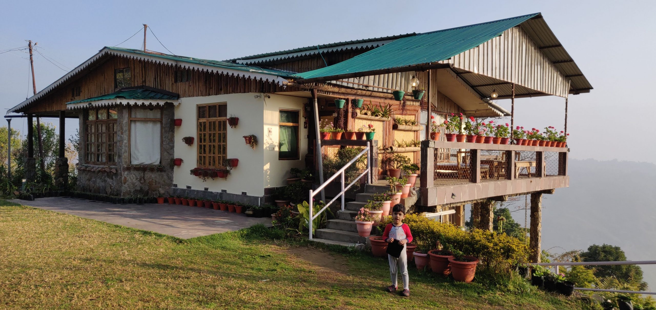 BIRD SONG HOME 𝗕𝗢𝗢𝗞 Mirik Homestay
